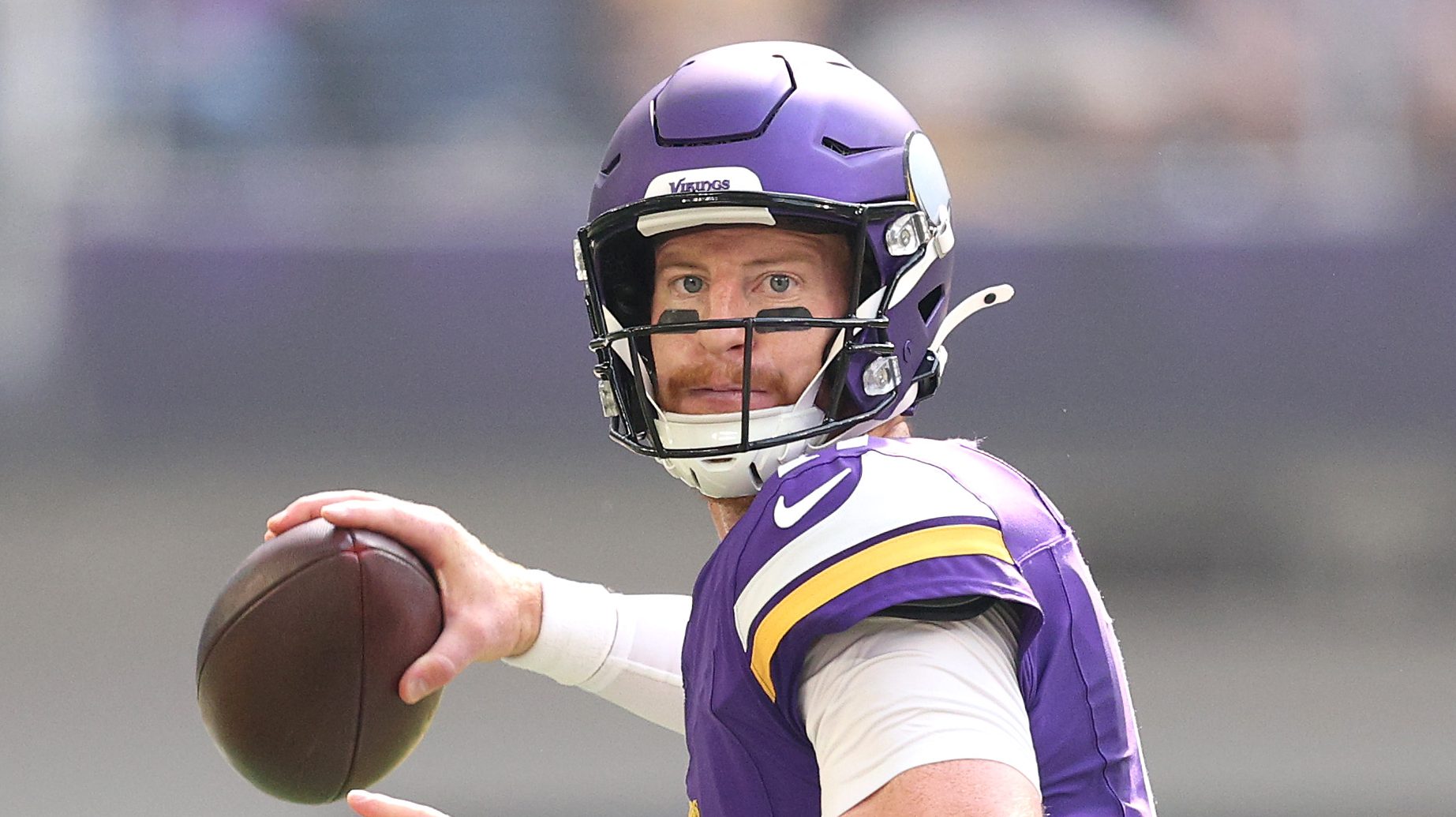 Vikings' Kevin O'Connell Praises 'Point Guard' QB Carson Wentz