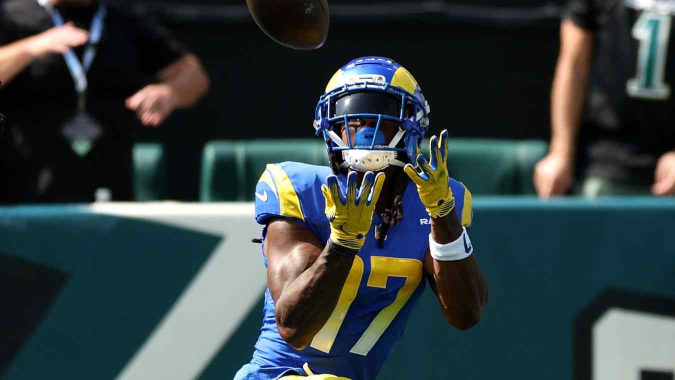 Rams Receive Important Update on Star WR Davante Adams