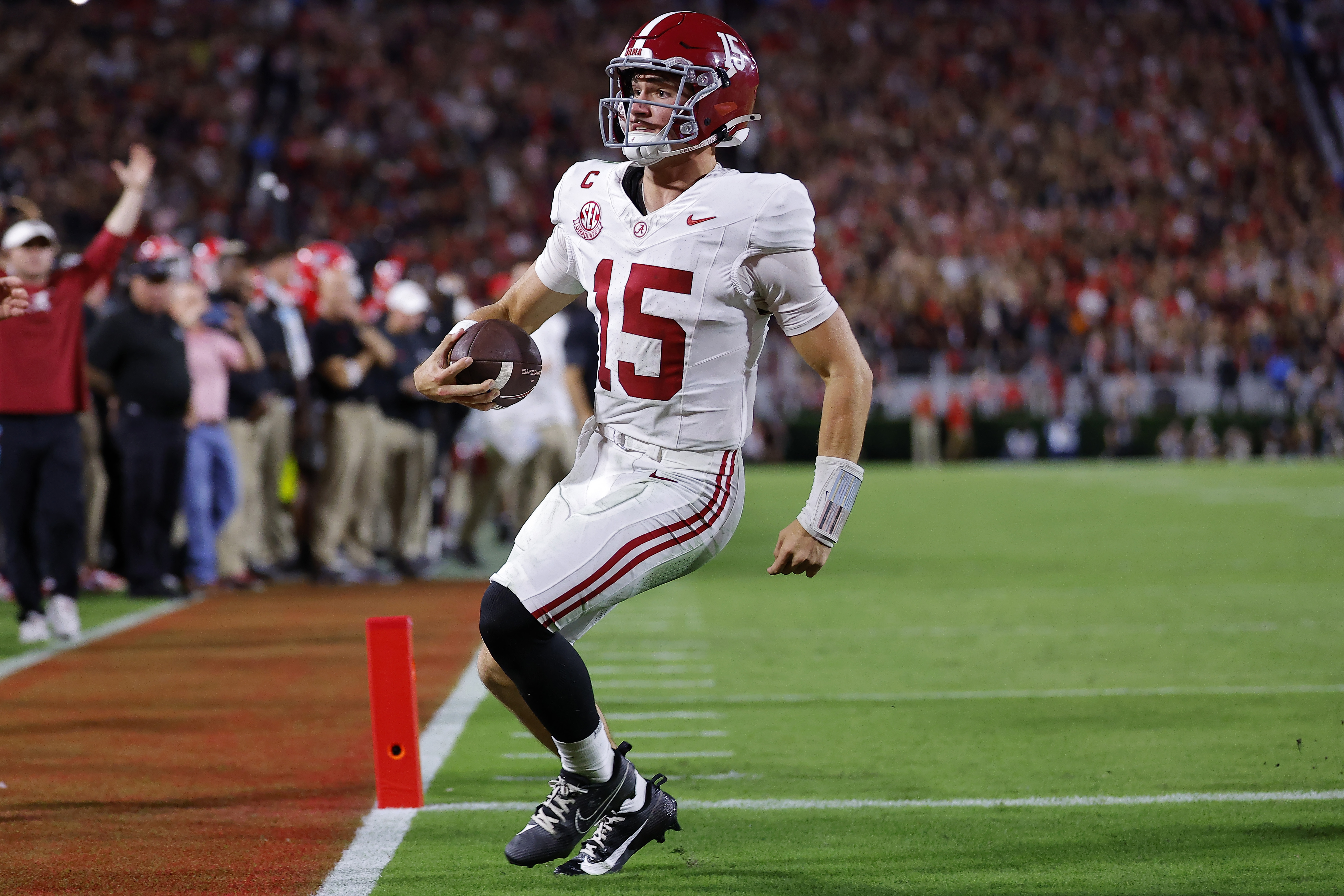 Alabama's Ty Simpson Draws Praise in Win Against Georgia
