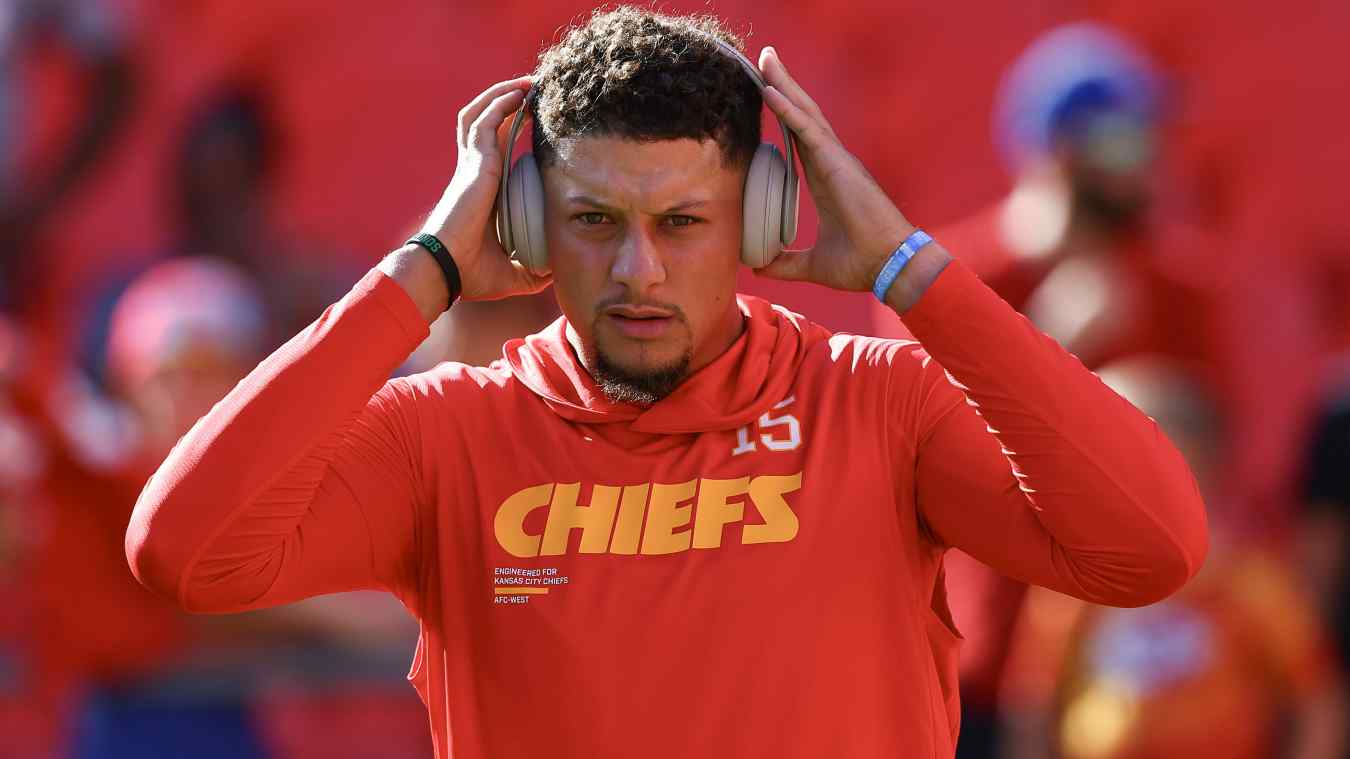 Chiefs QB Patrick Mahomes Faces Very Rough Career Prediction