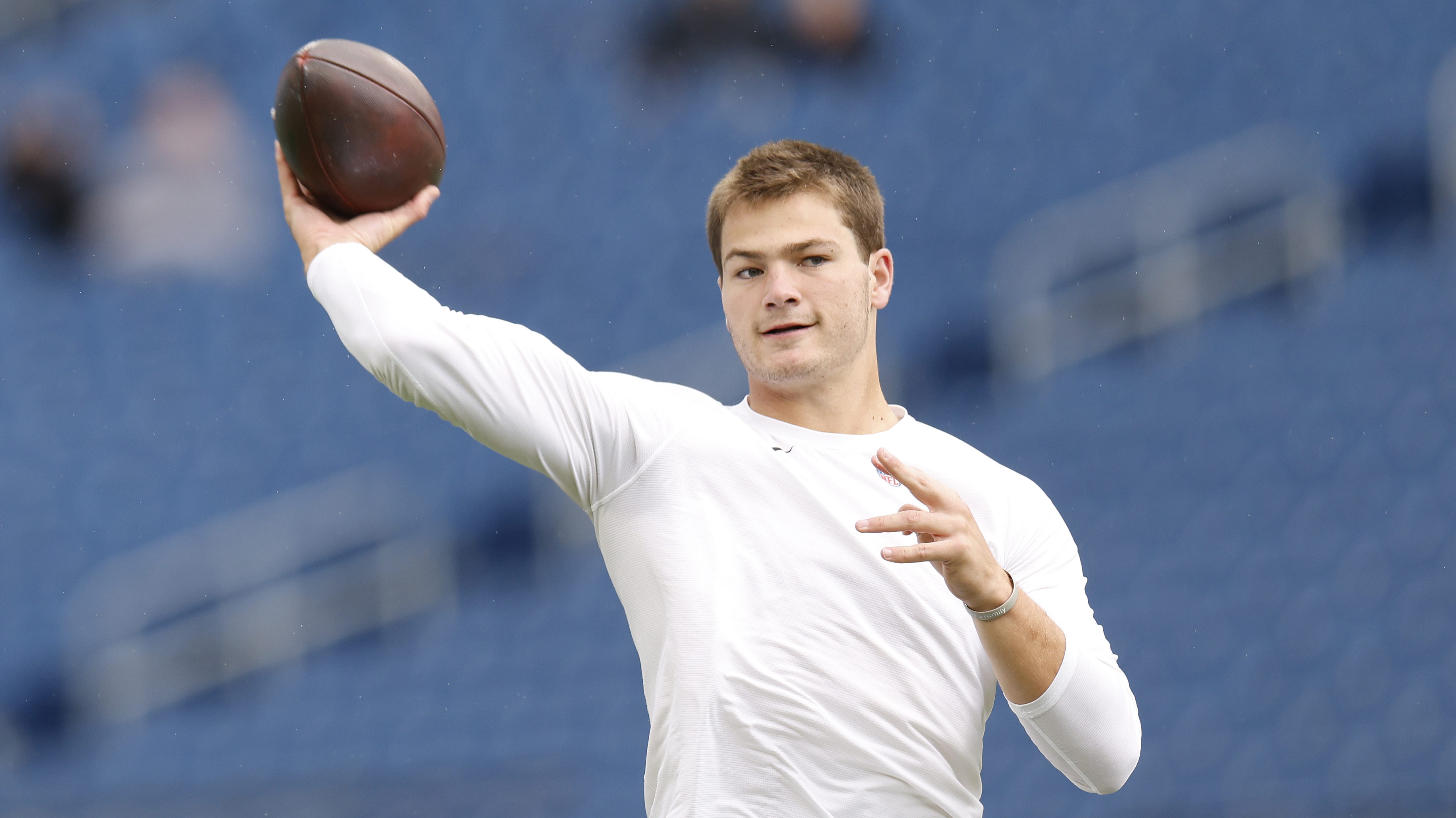 Patriots' Drake Maye Seeking Change After Week 7 Injury - Heavy Sports