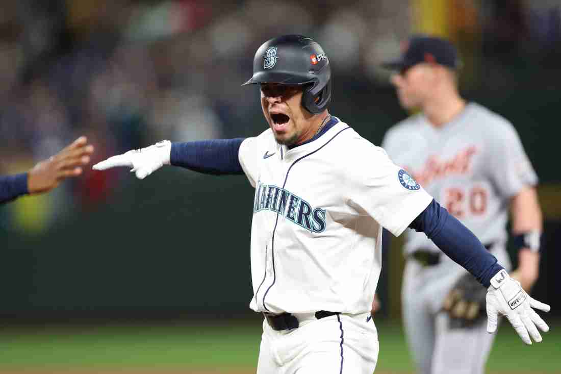 Mariners Advance to ALCS after 15 thrilling innings - HEAVY