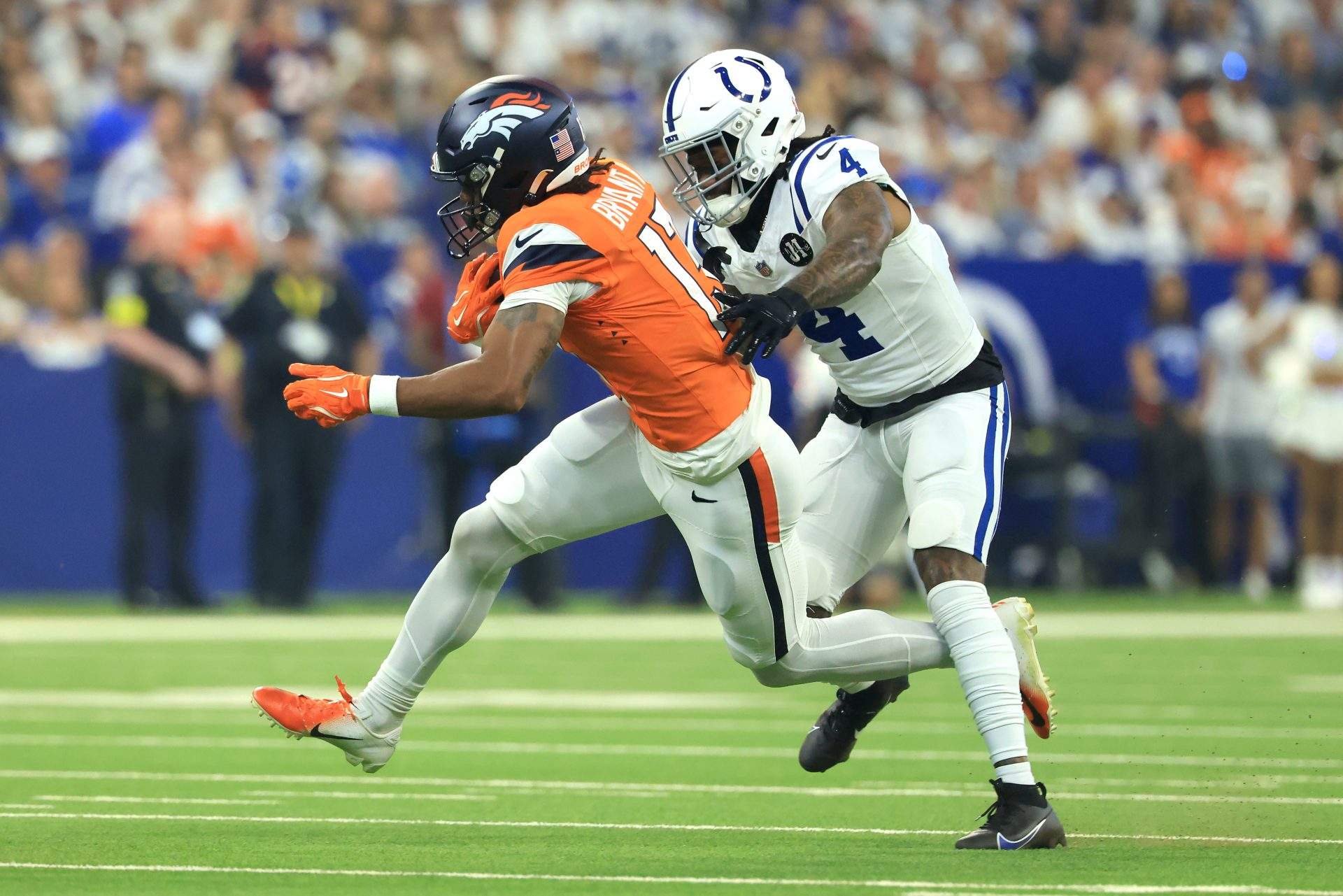 Indianapolis Colts All-Pro Suddenly Retires - HEAVY