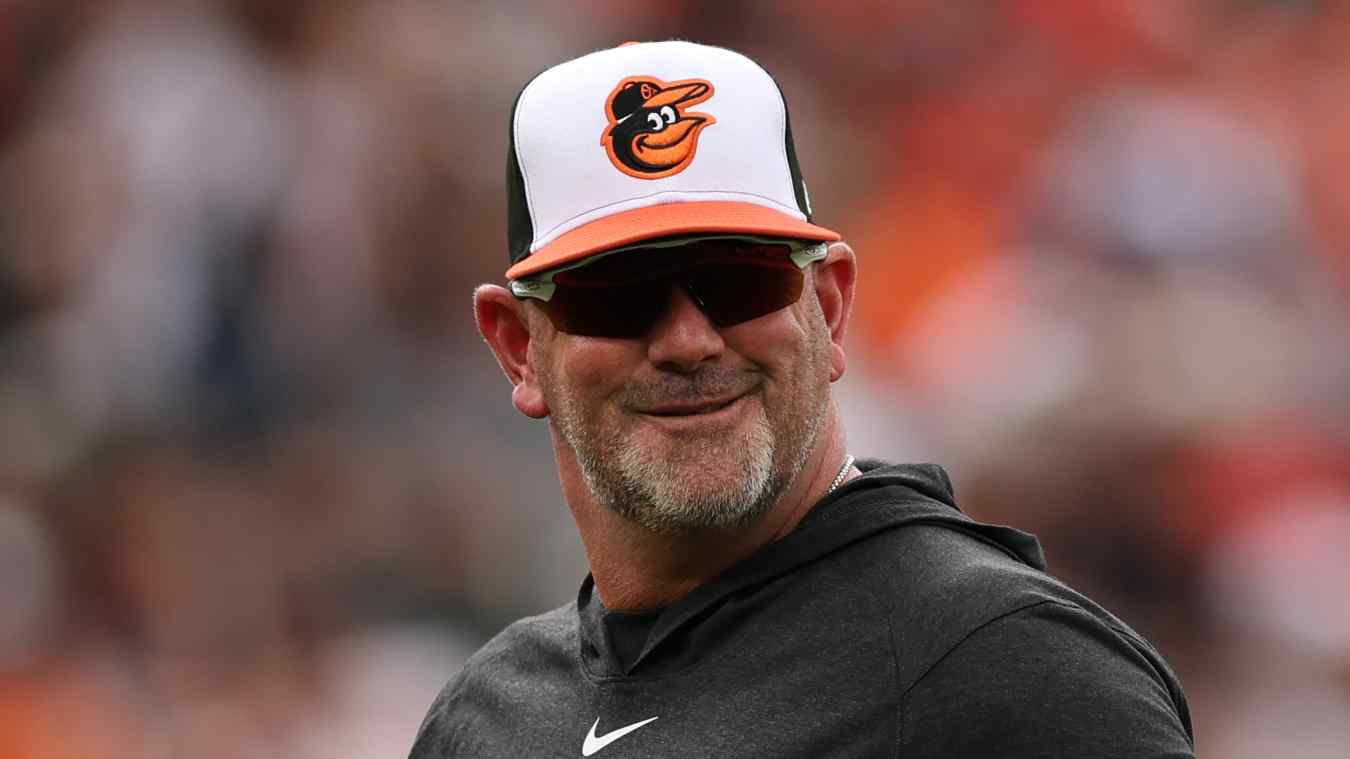 Giants Interview Former Coach Of The Year For Manager Job