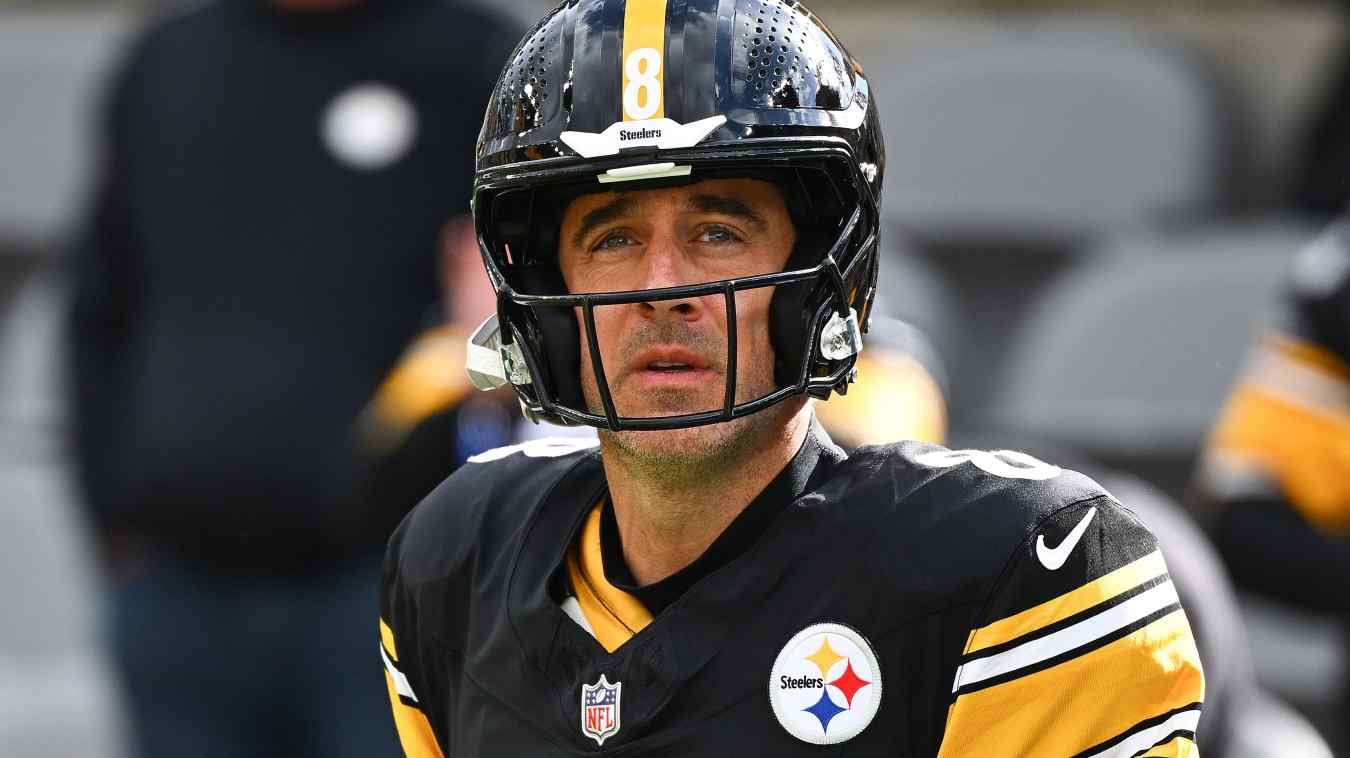 Steelers' Mike Tomlin Shares Initial Injury Update on Aaron Rodgers