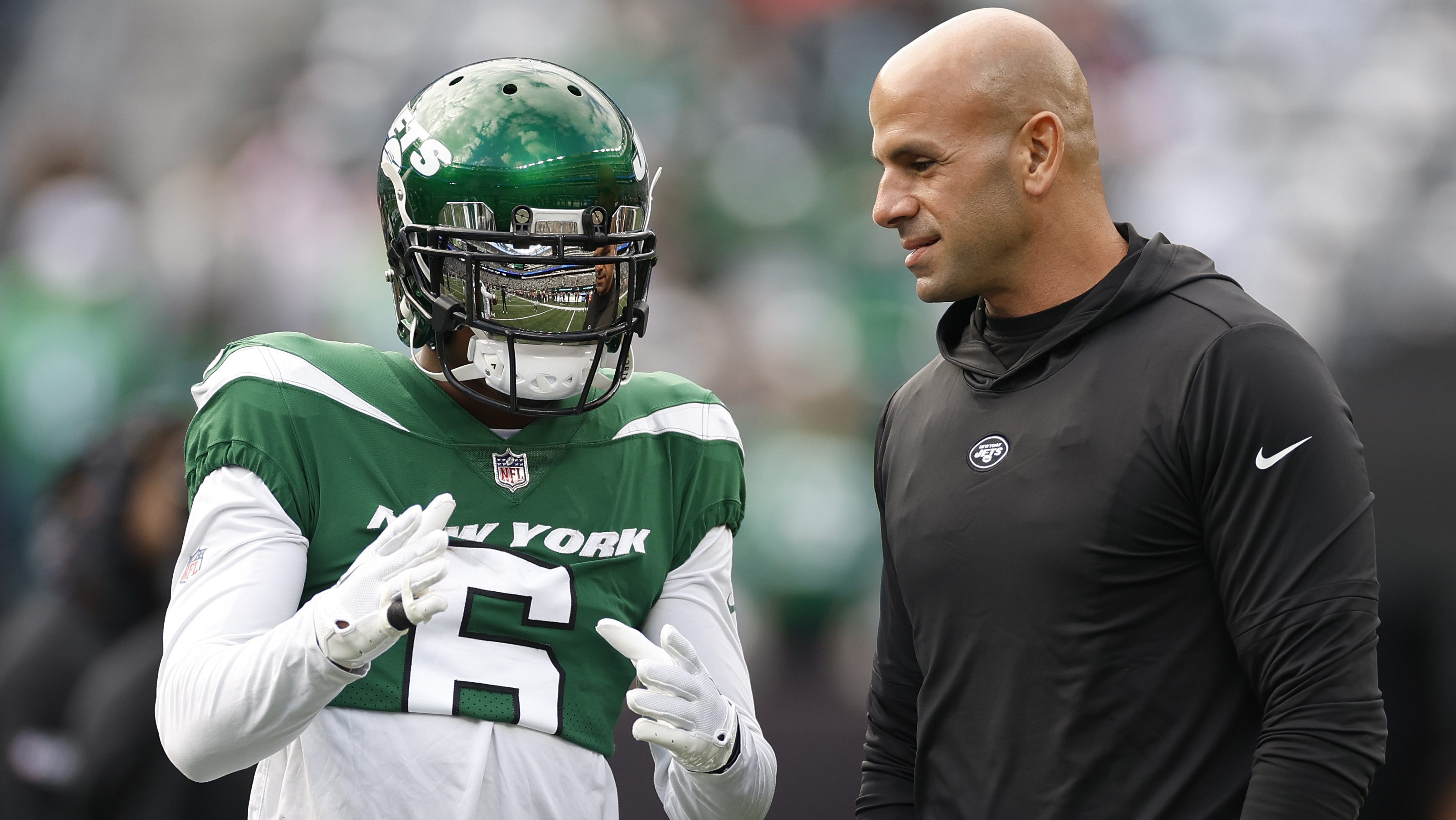 Hated Ex-Jets WR Mecole Hardman Signs With Bills