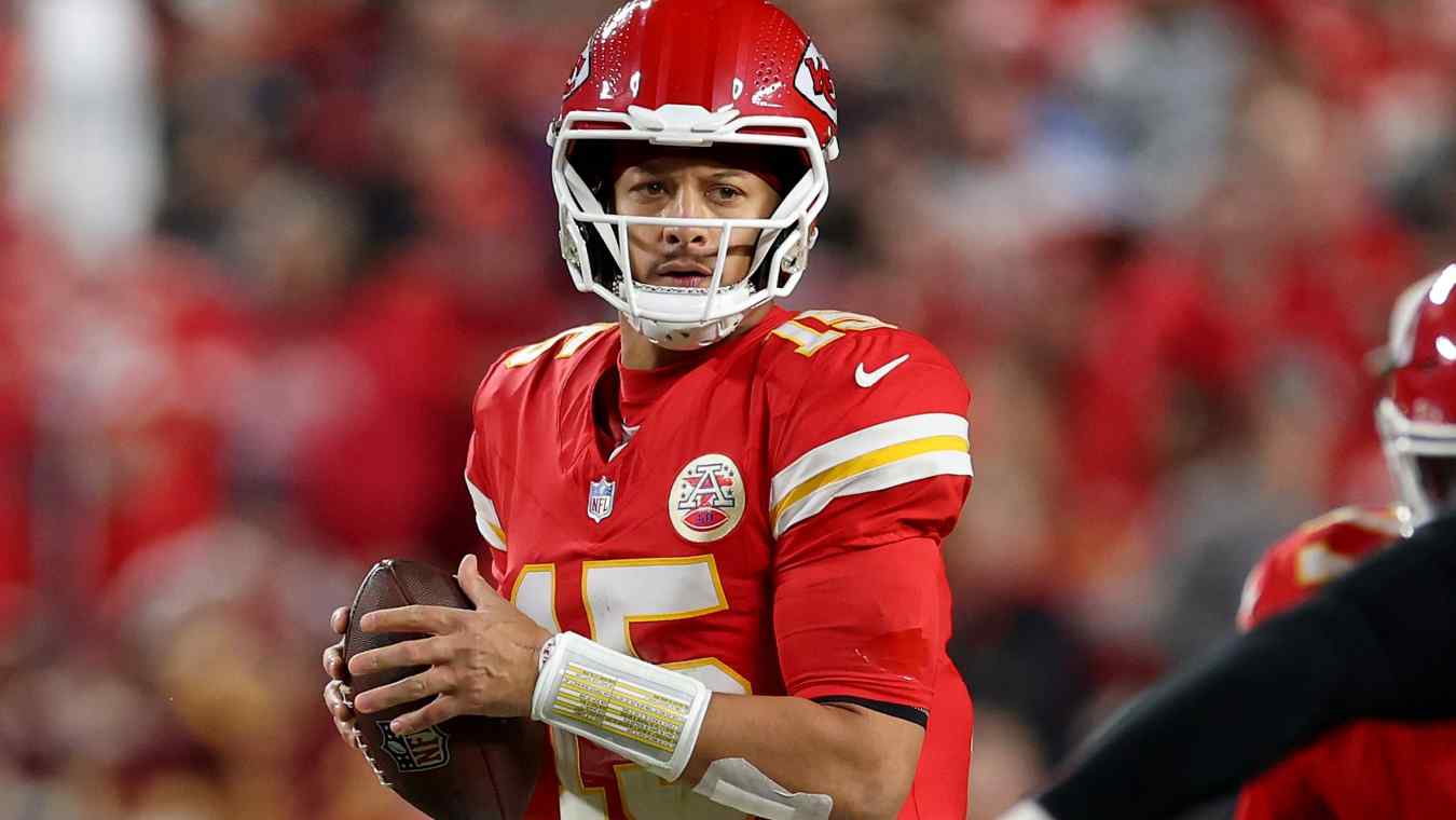 Matt Nagy Highlights 'Houdini' Patrick Mahomes’ Biggest Strides