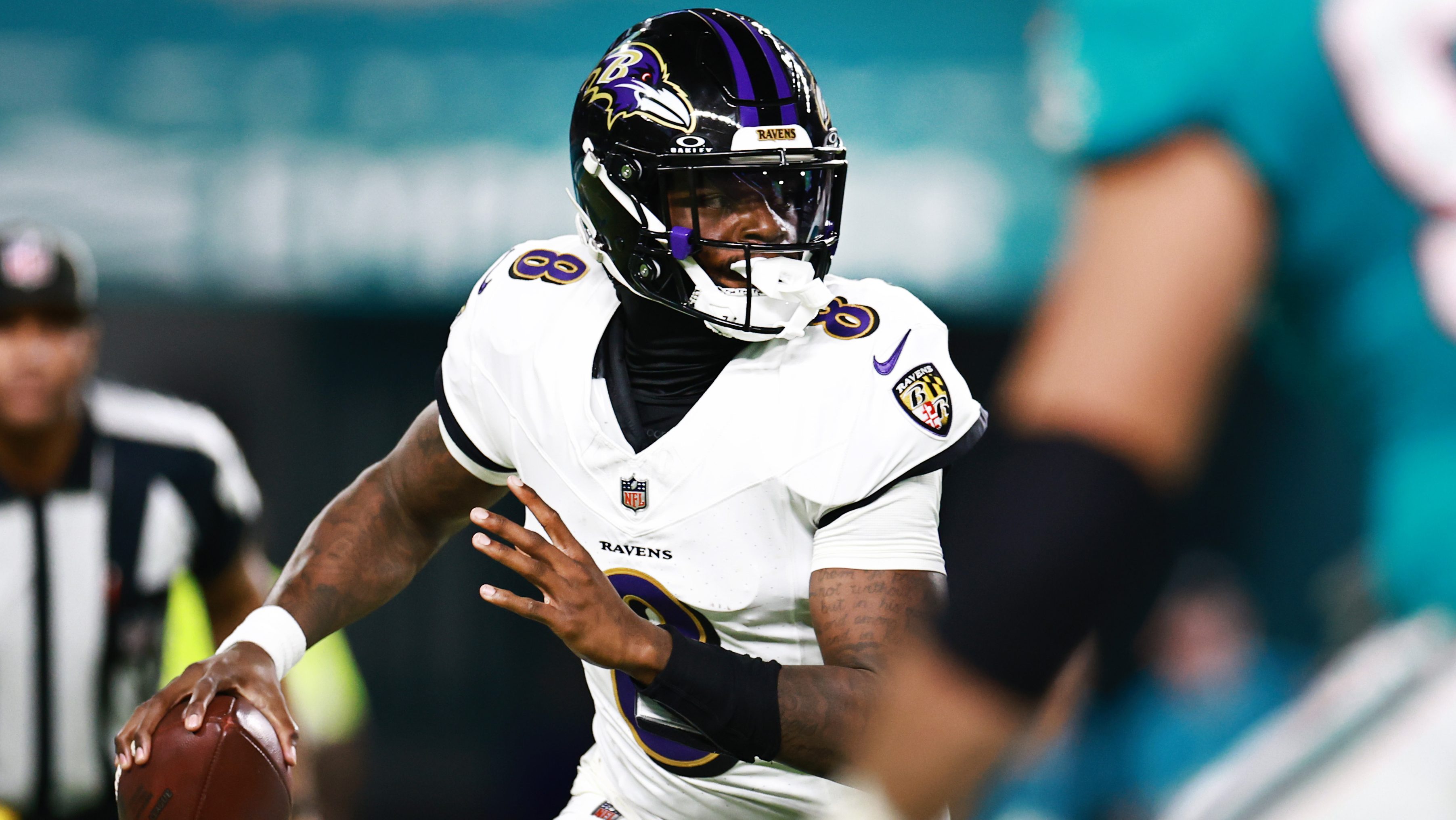 Vikings DC Brian Flores Issues Brutally Honest Message on Lamar Jackson