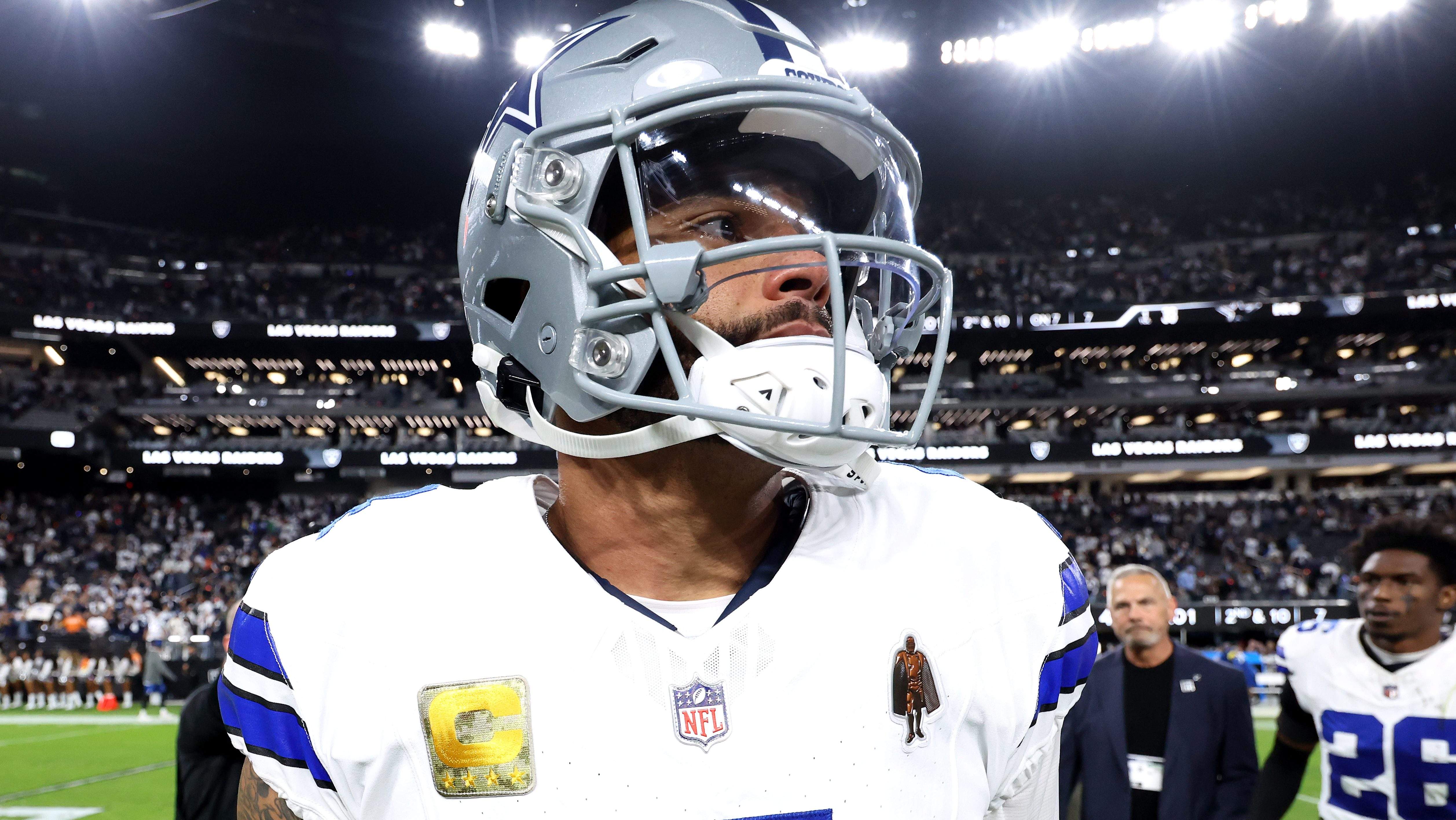 Cowboys Make Strong Dak Prescott Statement Ahead of Week 12 - HEAVY