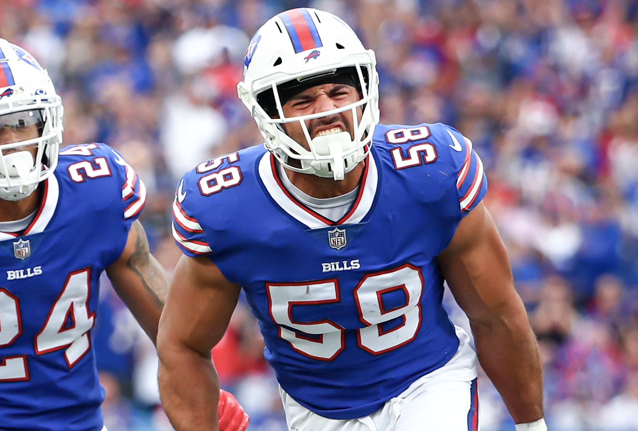Former Bills All-Pro Linebacker is Still a Free Agent