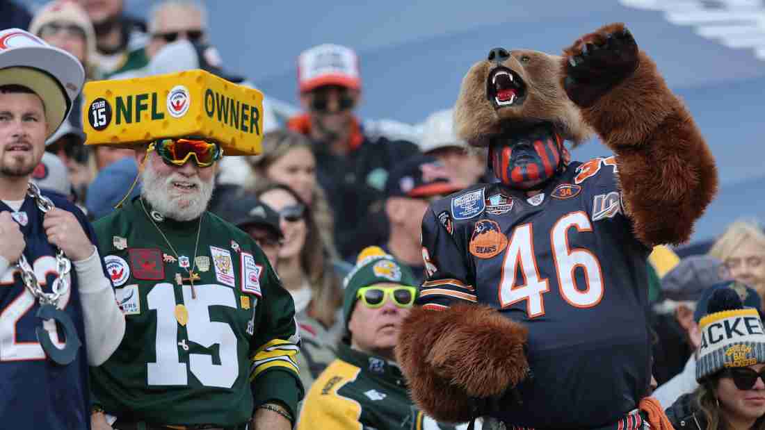 Everything You Need to Know Before the Bears-Packers Saturday Night ...