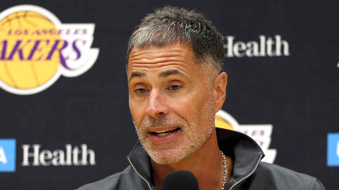 Lakers May Reunite With Former Fan Favorite Via Offseason Trade
