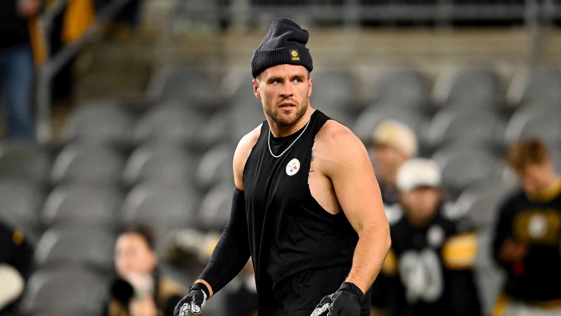 NFL Punishes Steelers All-Pro T.J. Watt for 'Ticky-Tack' Week 14 Hit ...