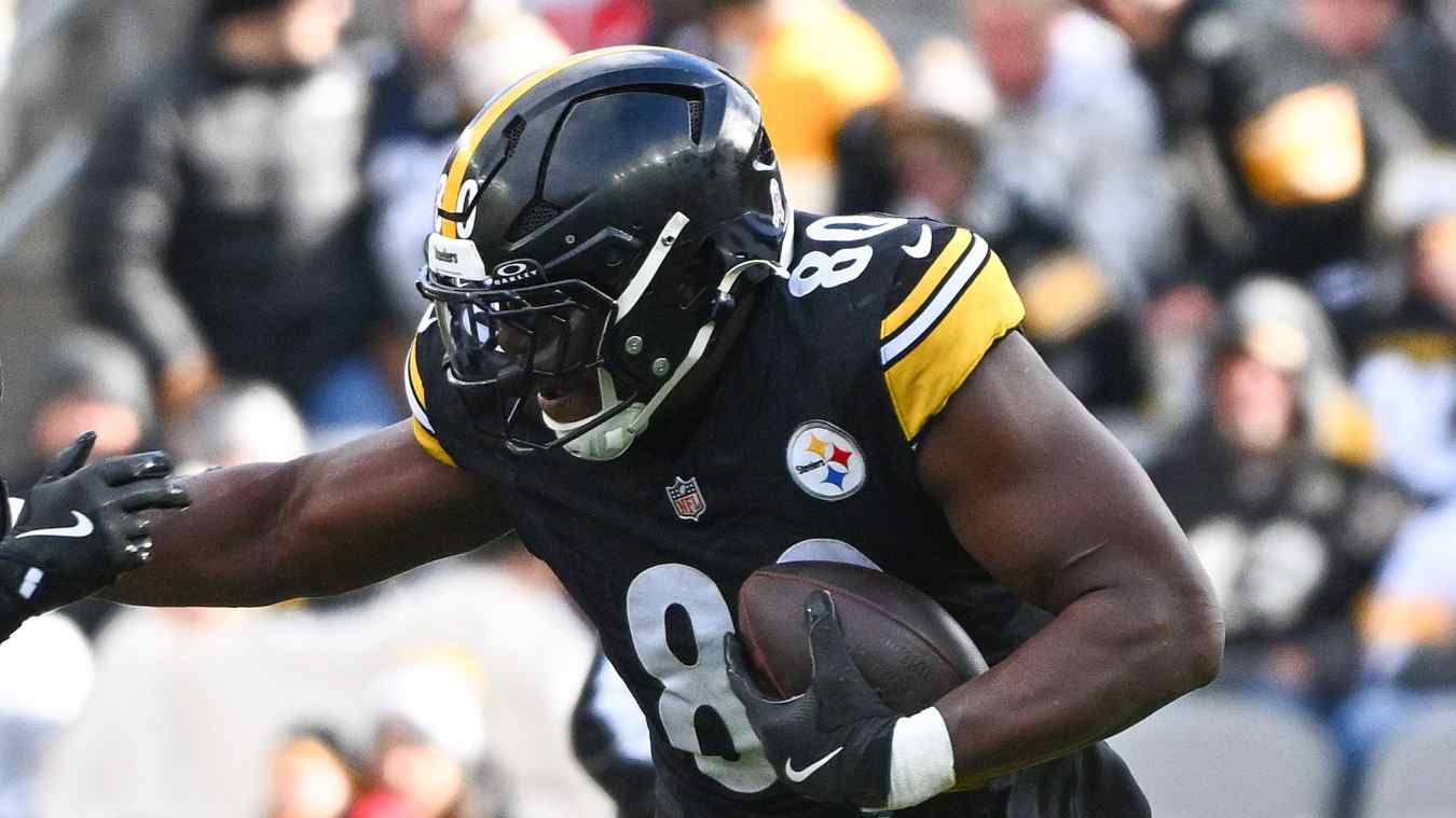 Steelers Newly-Paid Star Announces Major Family News