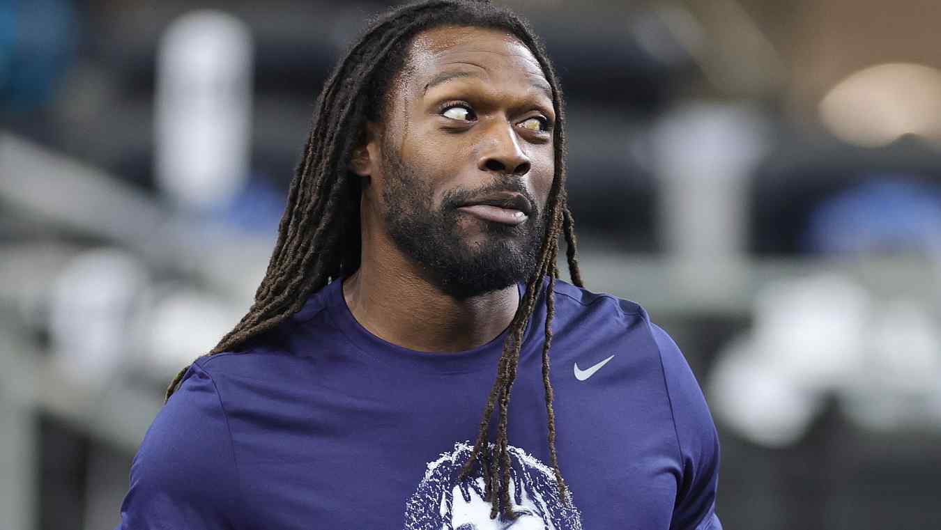 Cowboys Deliver Good News on Injured Star Defender - HEAVY