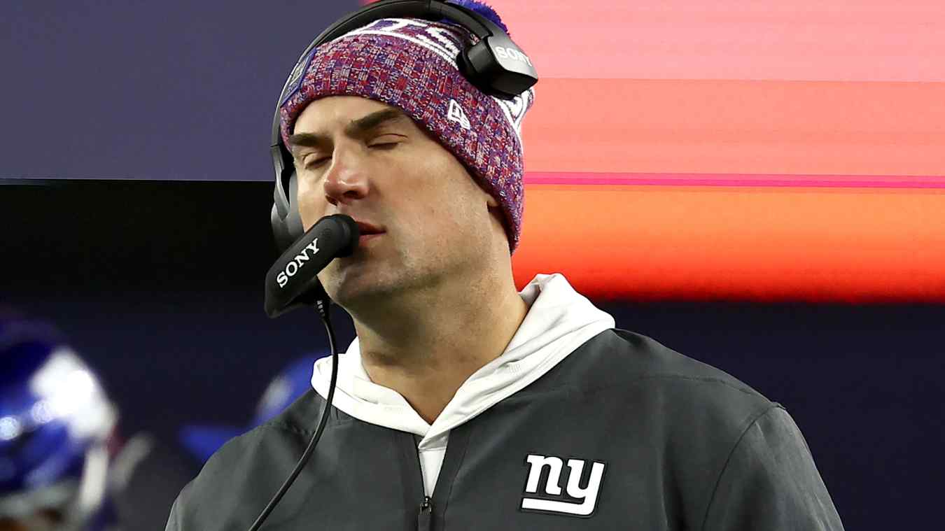 Giants Kicker Younghoe Koo Explains How He Missed Ball on Botched Kick