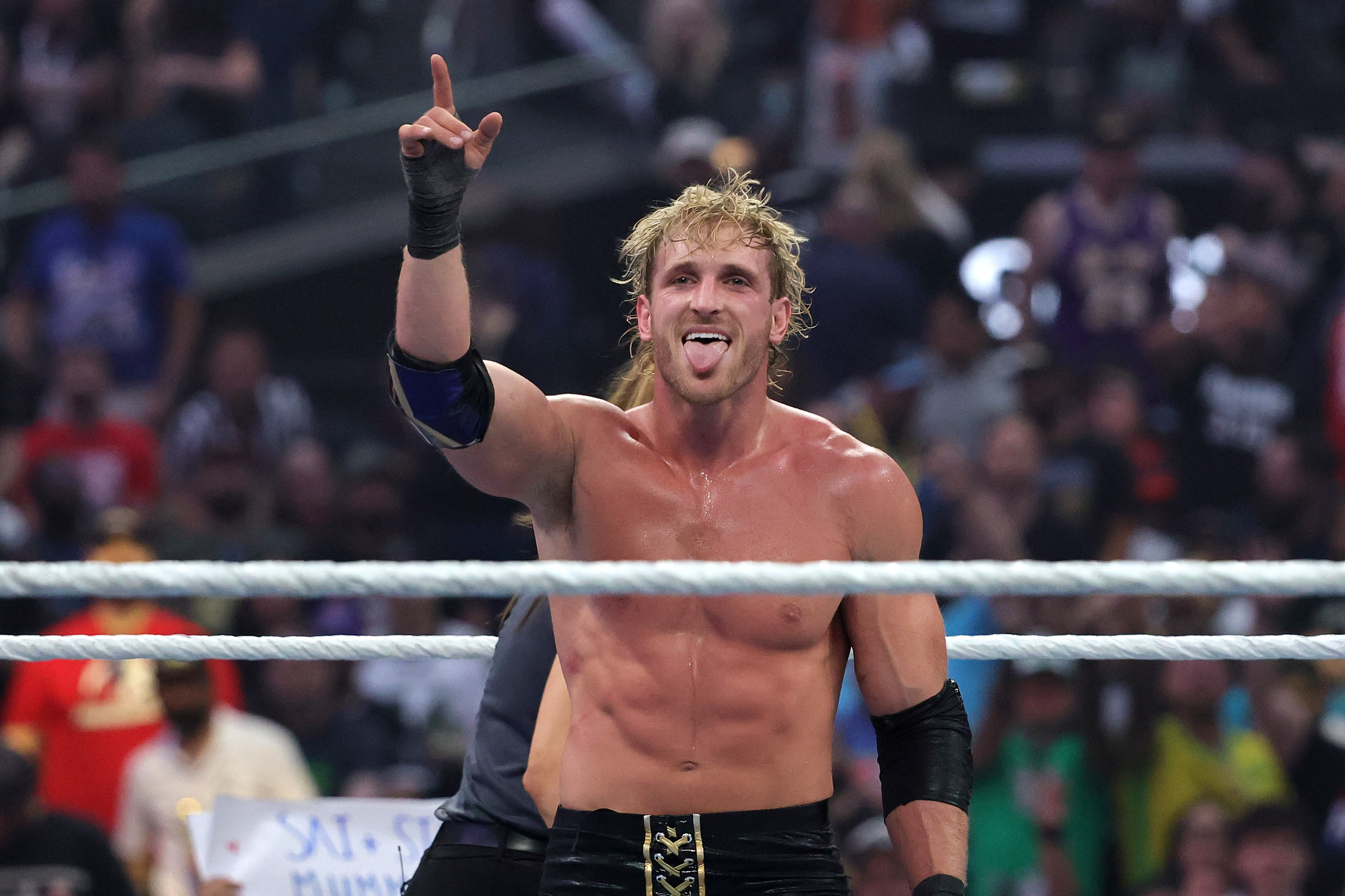 Logan Paul Boxing Career: What Is Jake Paul's Brother's Record?