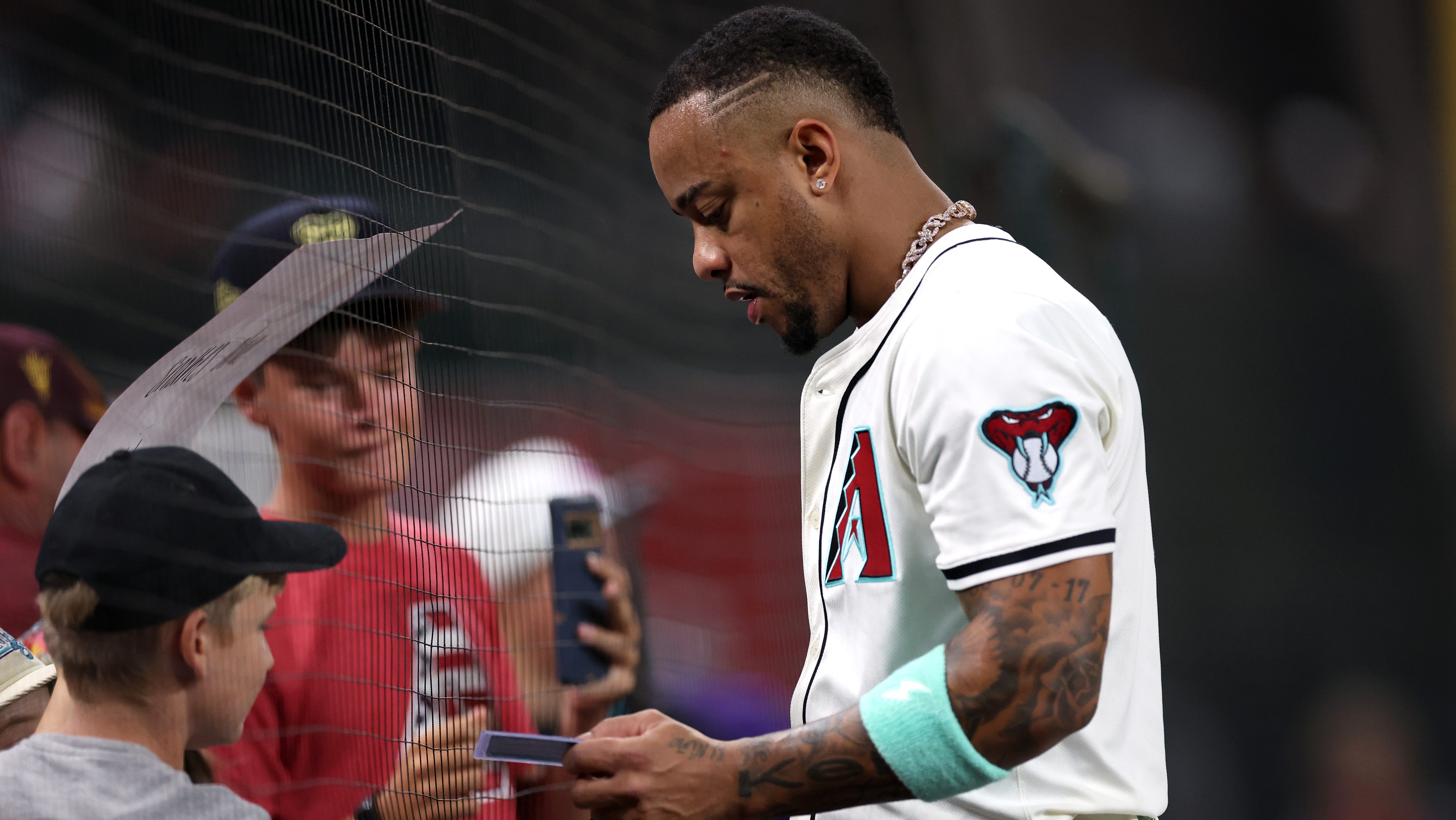 Diamondbacks Insider Adds Clarity to Ketel Marte Trade Rumors