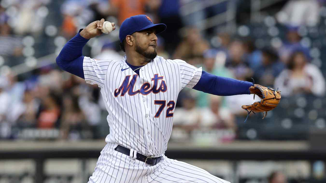 Former Mets Pitcher Signs in China - Heavy Sports