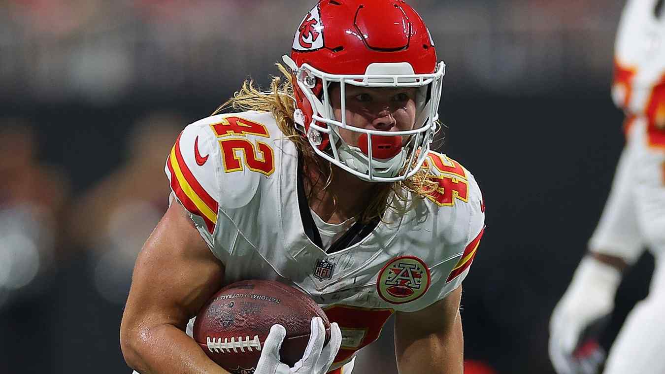 Chiefs Lose Rights to Fan Favorite RB, 5 Other Expiring Contracts