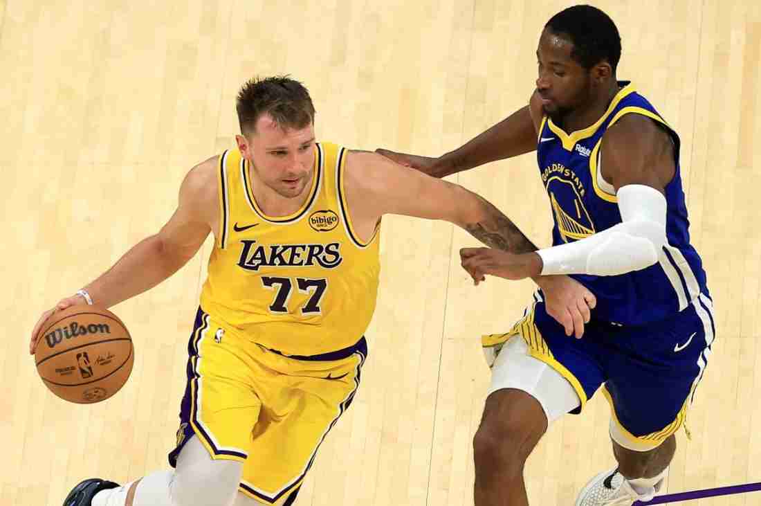 Lakers Trade Package for Warriors' Jonathan Kuminga Revealed - HEAVY