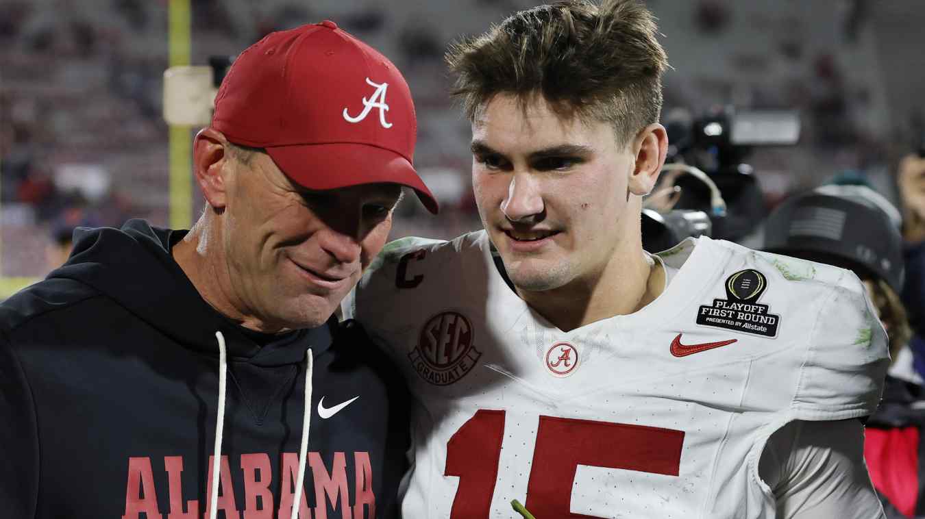 Ty Simpson NFL Draft Prediction Has Alabama QB Replace Struggling Star