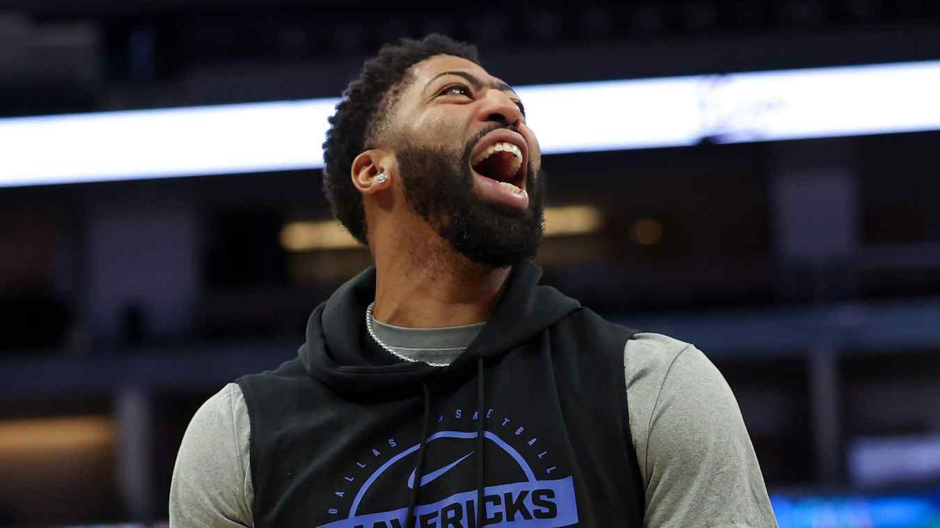 Anthony Davis Injury Update: Mavericks Get Good News - Heavy Sports