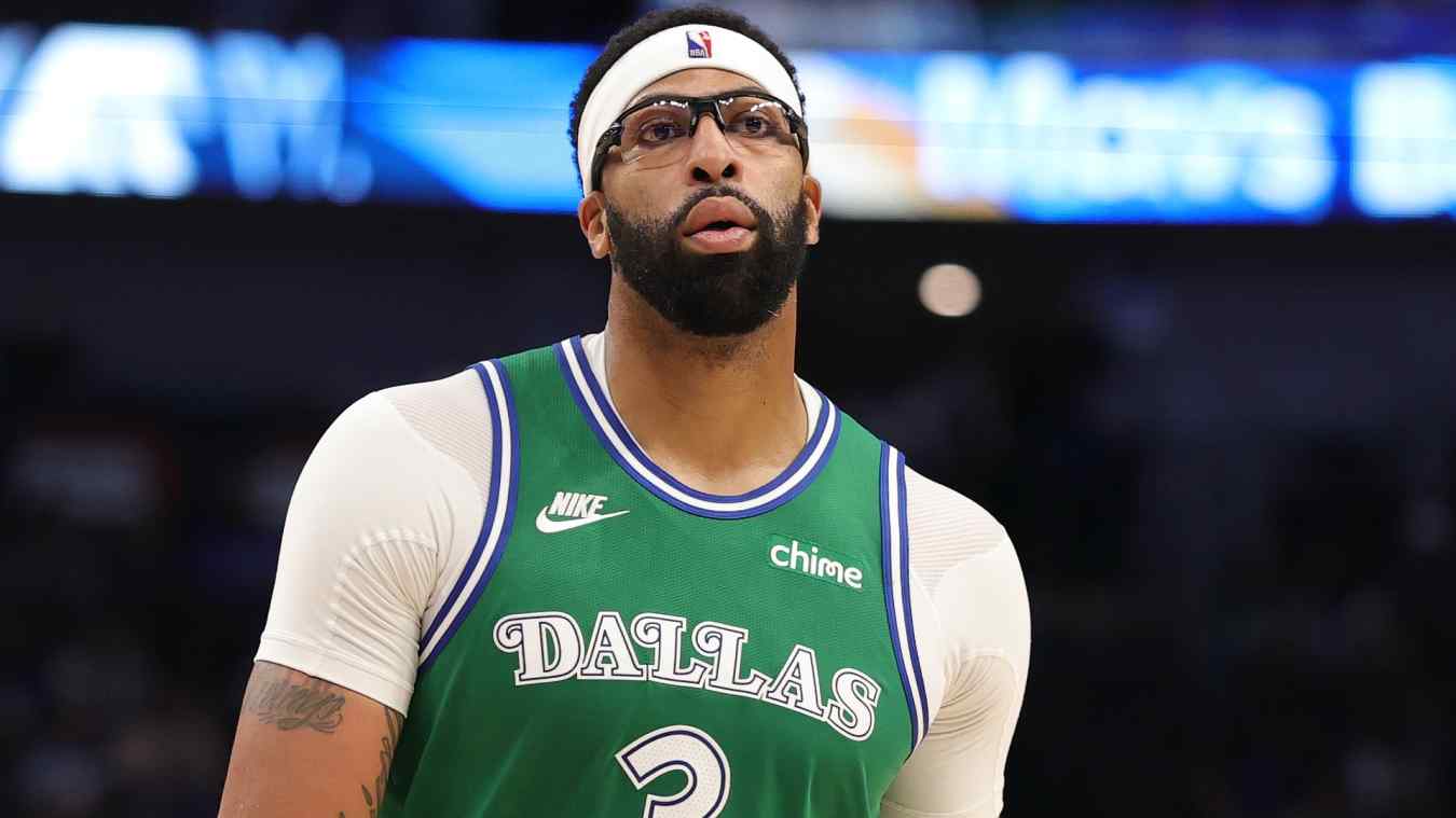 Mavs' Anthony Davis Gets Strong Contract Take Amid Latest Injury