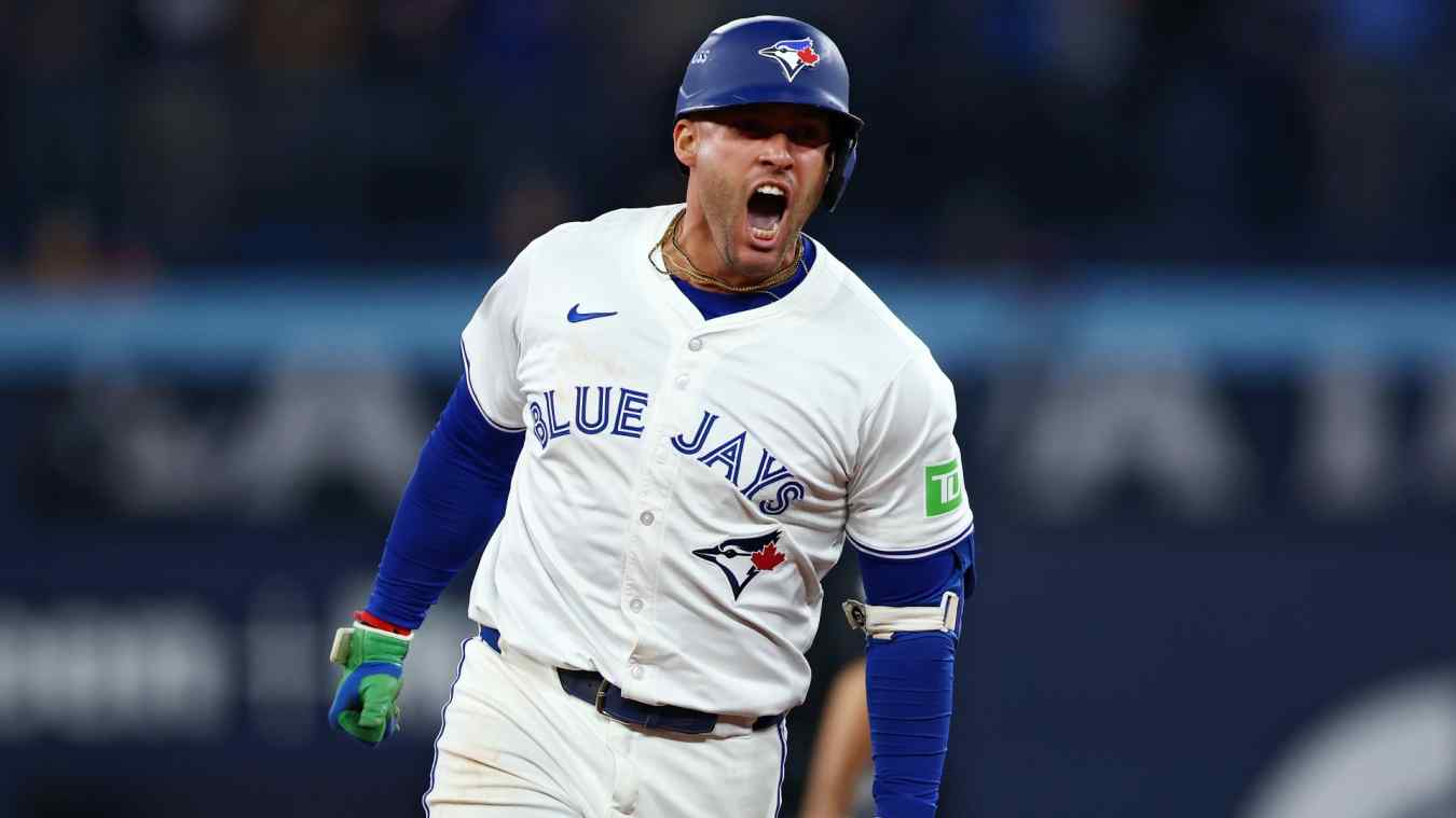 Blue Jays Receive Insider Update on George Springer’s Future