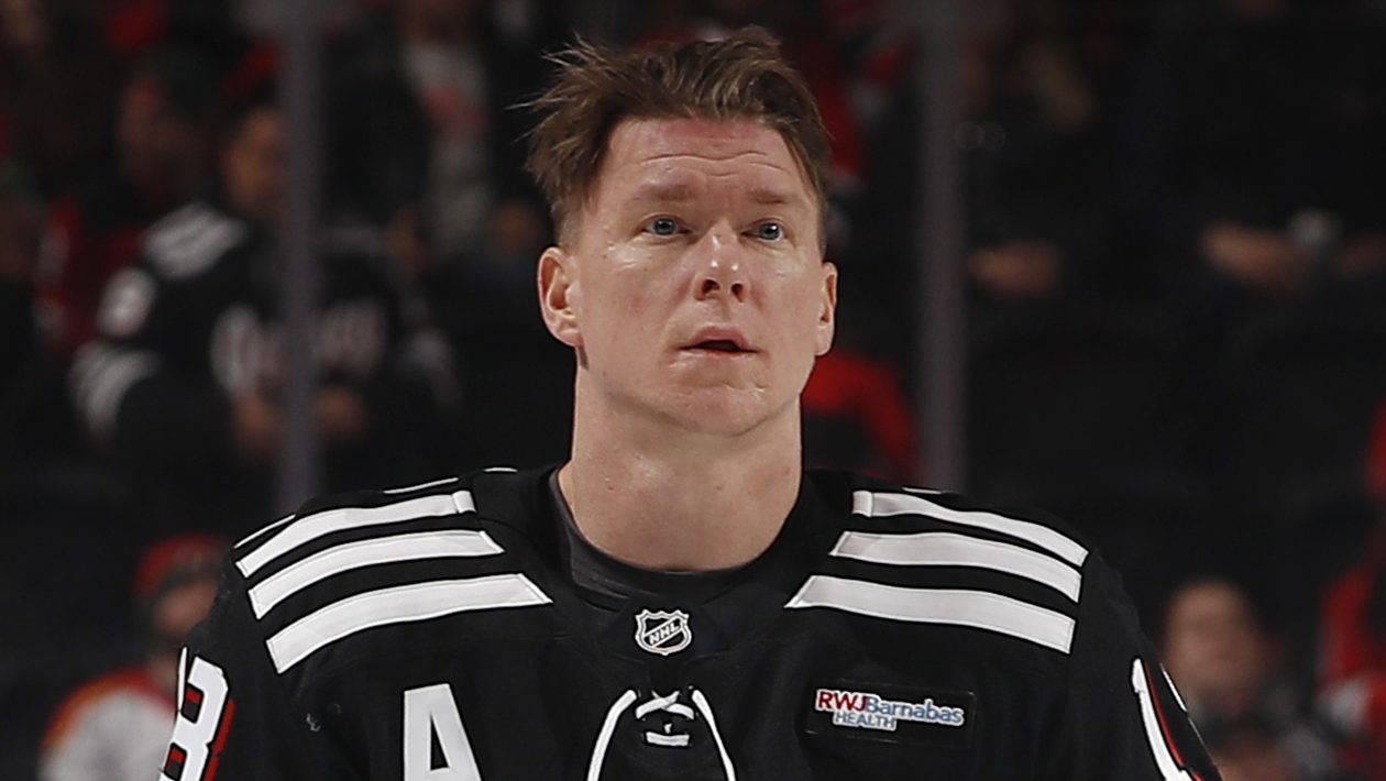 Devils Lose Out in Late-Night Cap-Dump Trade with Division Rivals - HEAVY