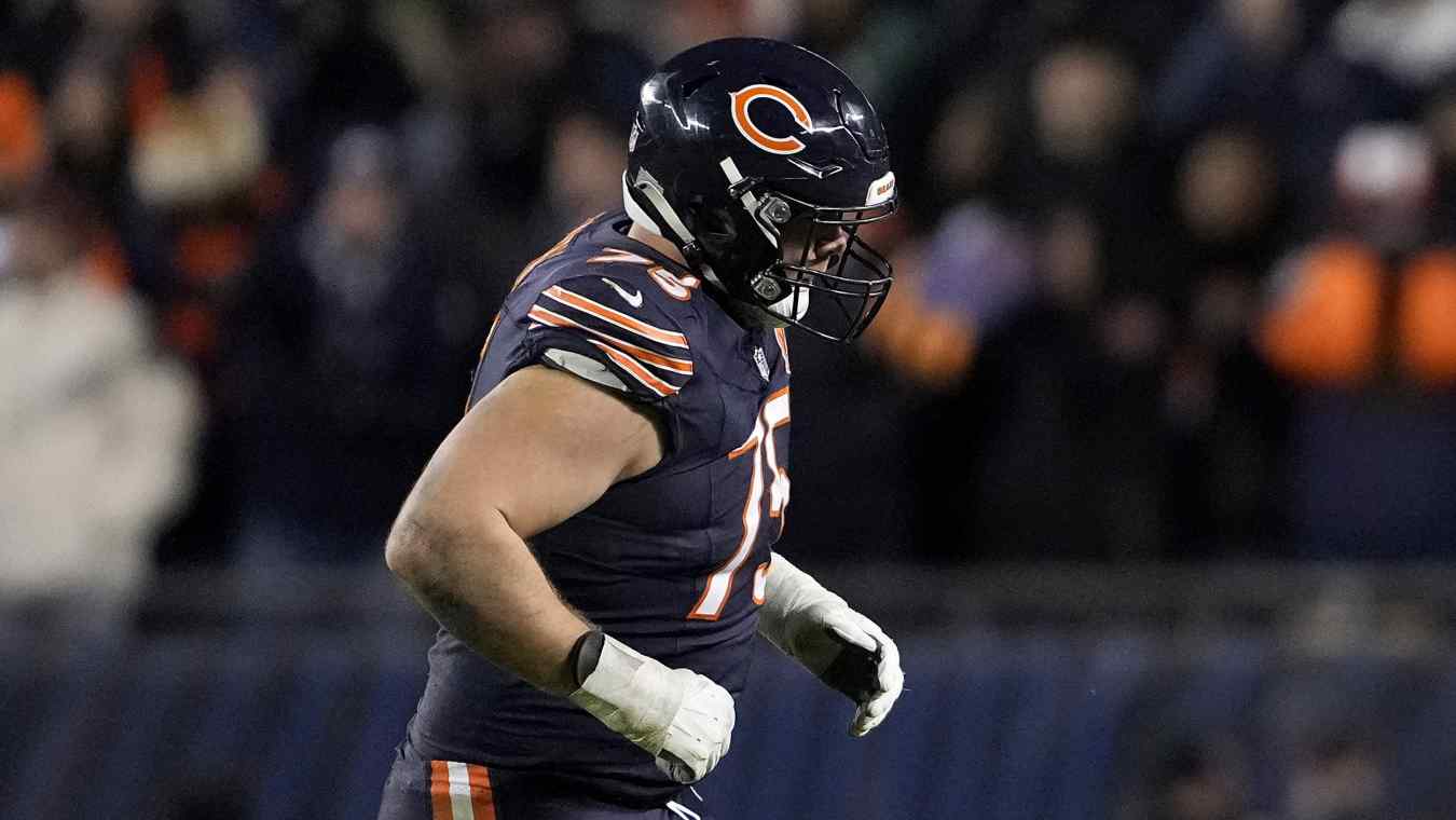 Bears Dan Roushar Gets Brutally Honest on Left Tackle Dilemma