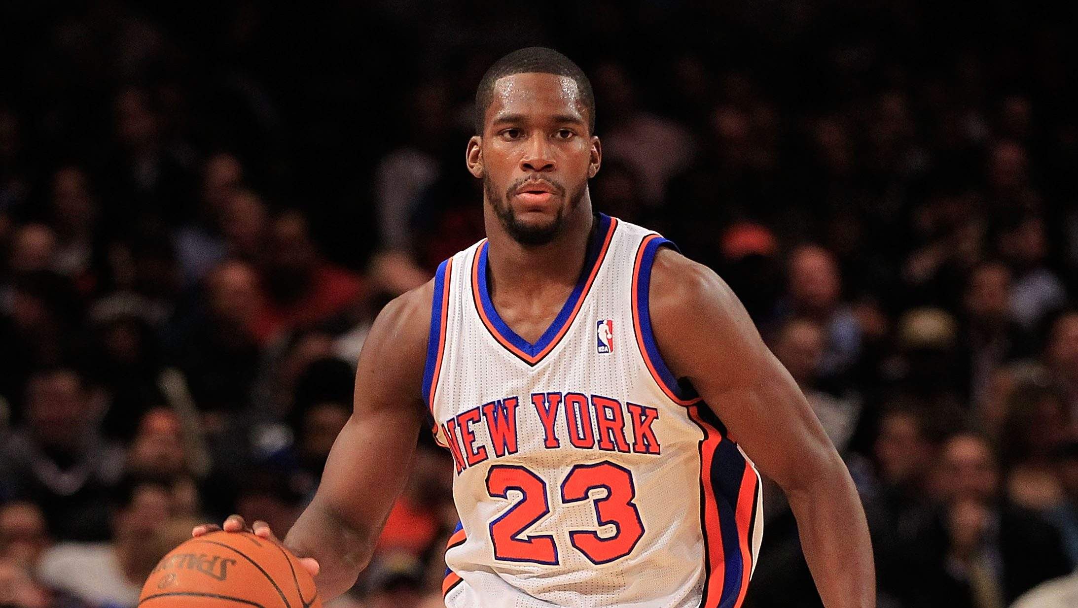 Former Knicks Guard Still Gets Buckets - Aged 40 - HEAVY