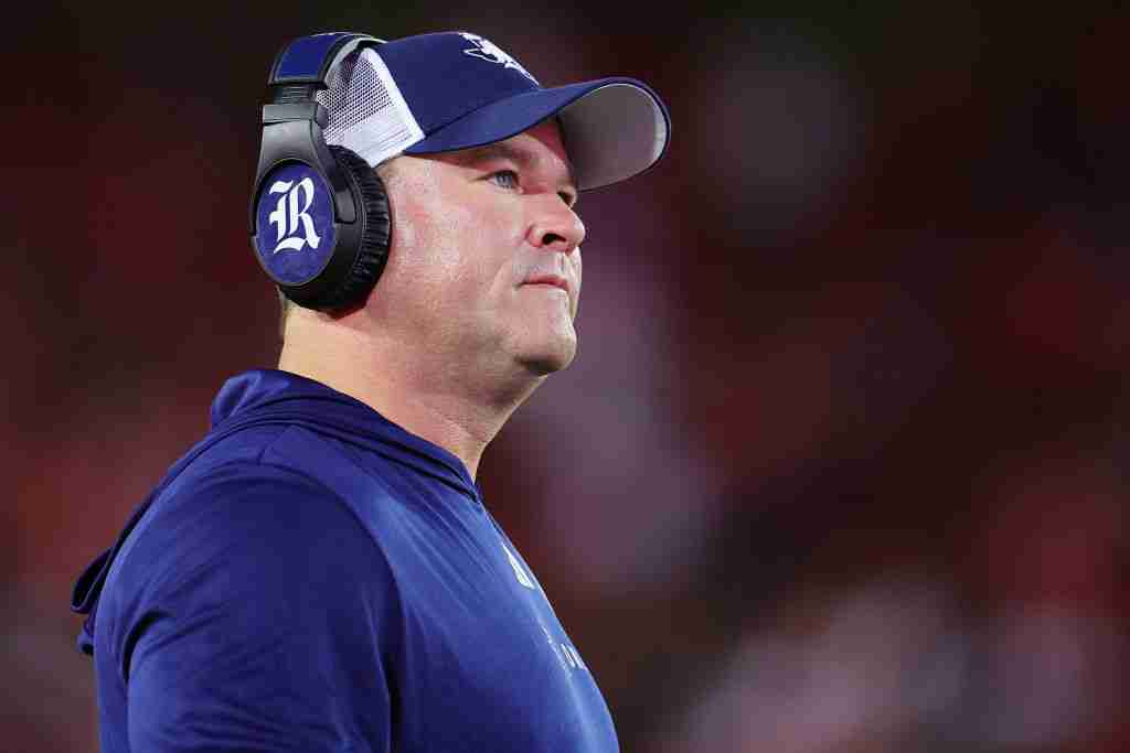 Giants Make Surprising Offensive Line Coach Hire After Staff Shakeup