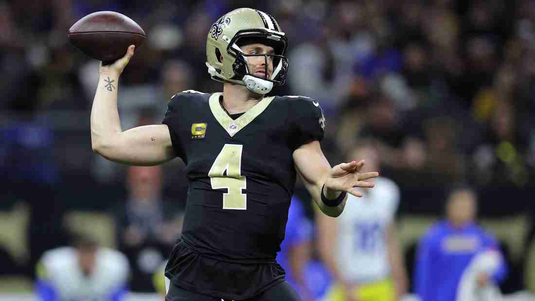 Saints QB Derek Carr Could Come out of Retirement to Join Jets