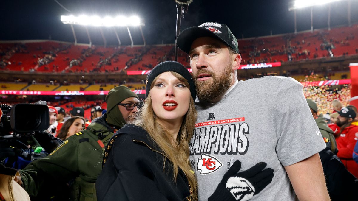 Taylor Swift's Career Drama Takes New Twist Amid Travis Kelce ...
