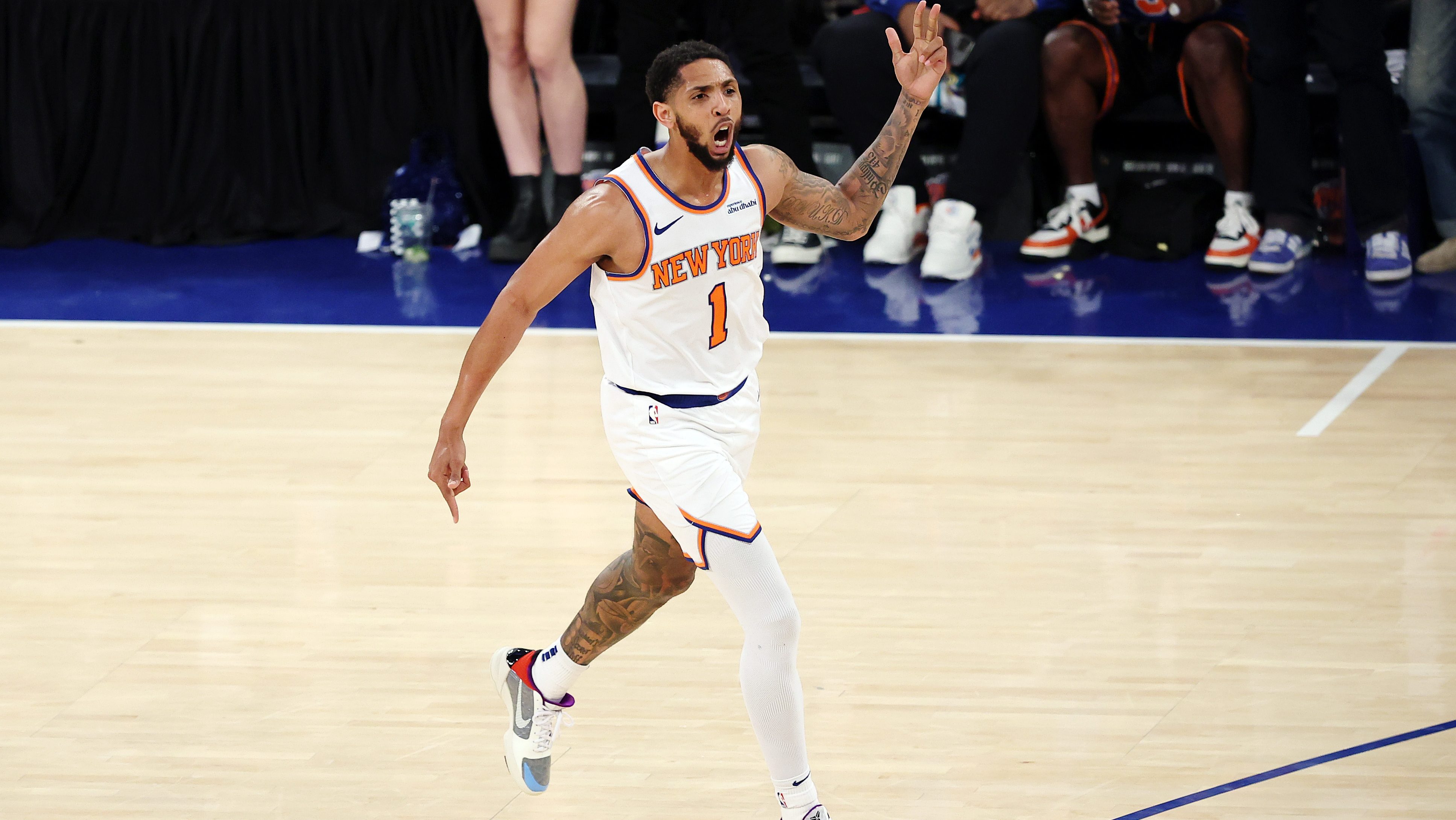 Cam Payne Leaving Europe to Return to NBA? - HEAVY