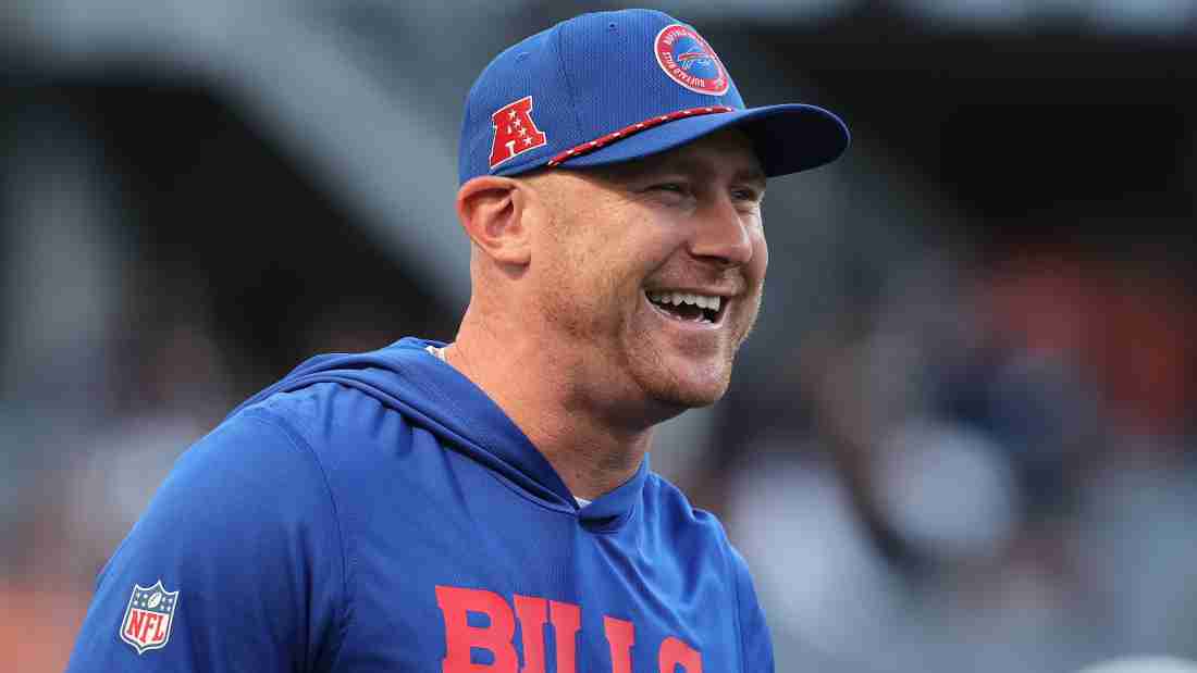 Bills Reunite with Inside Linebackers Coach After Stint with Giants