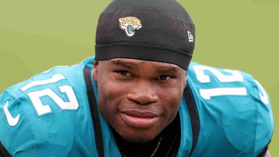 Jaguars DE Weighs Travis Hunter’s Impact Ahead of 2026 Return