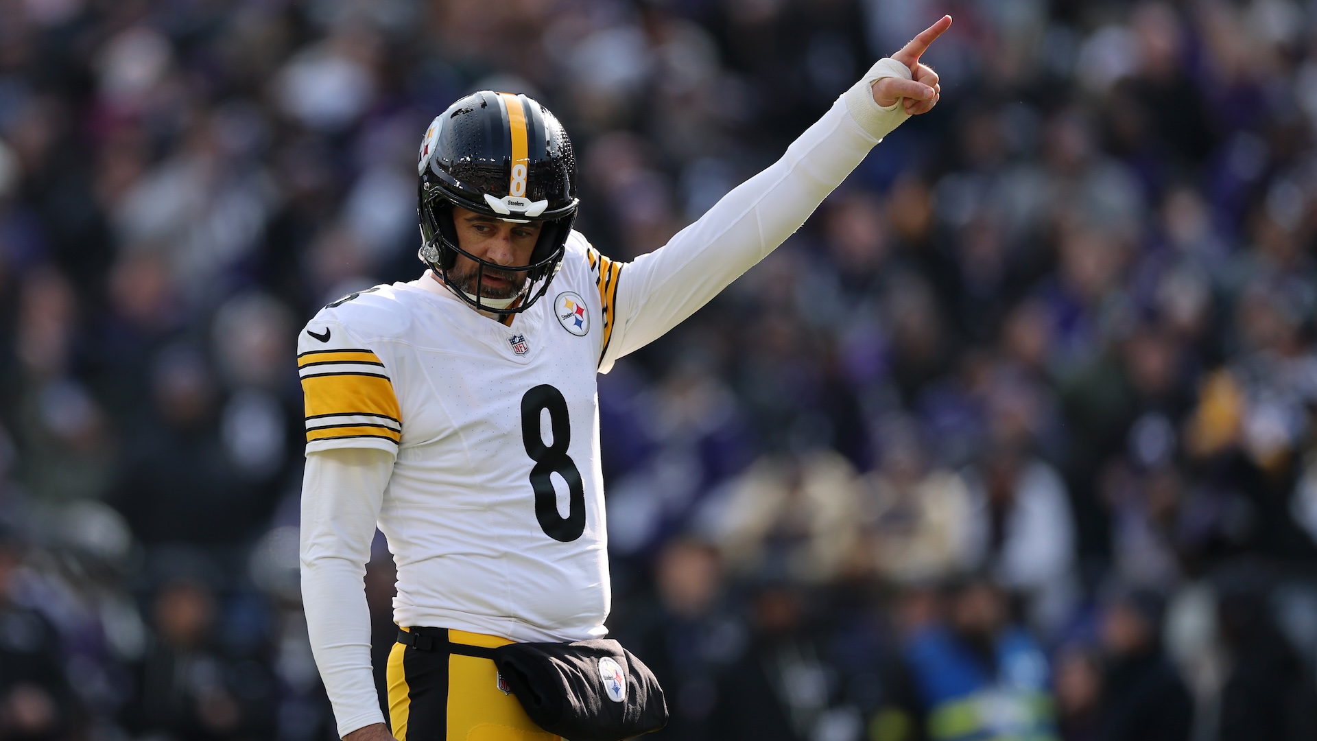Steelers' Omar Khan Updates Deadline on 2026 Aaron Rodgers Decision ...