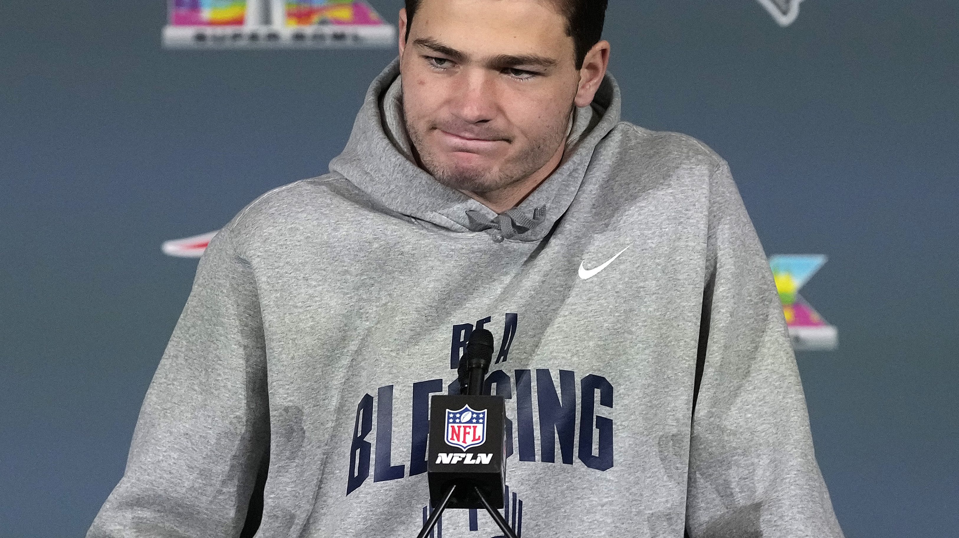 Viral Drake Maye LGBT Armband Super Bowl Video Is Fake