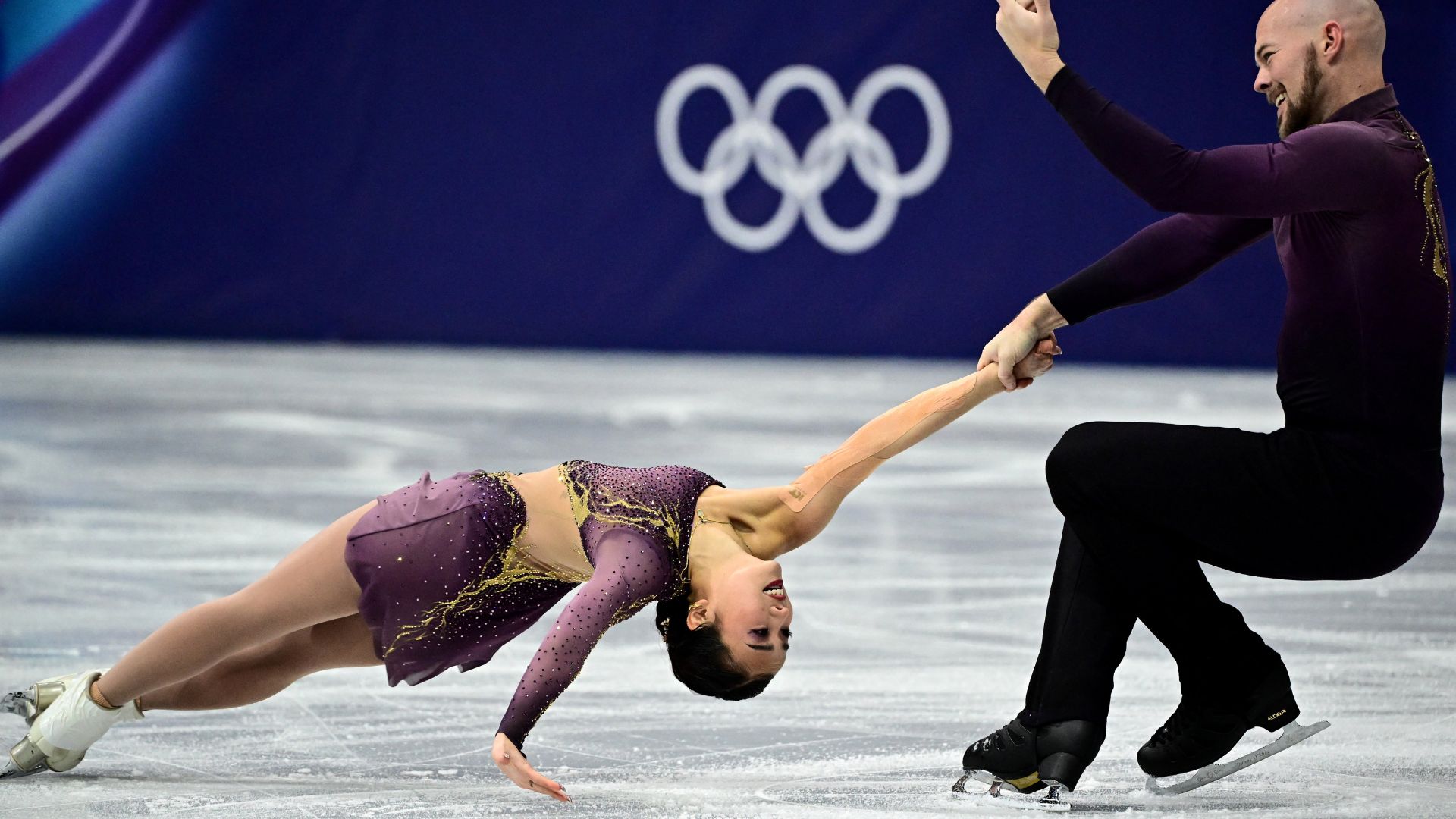 The Difference Between Pairs Figure Skating and Ice Dancing Explained
