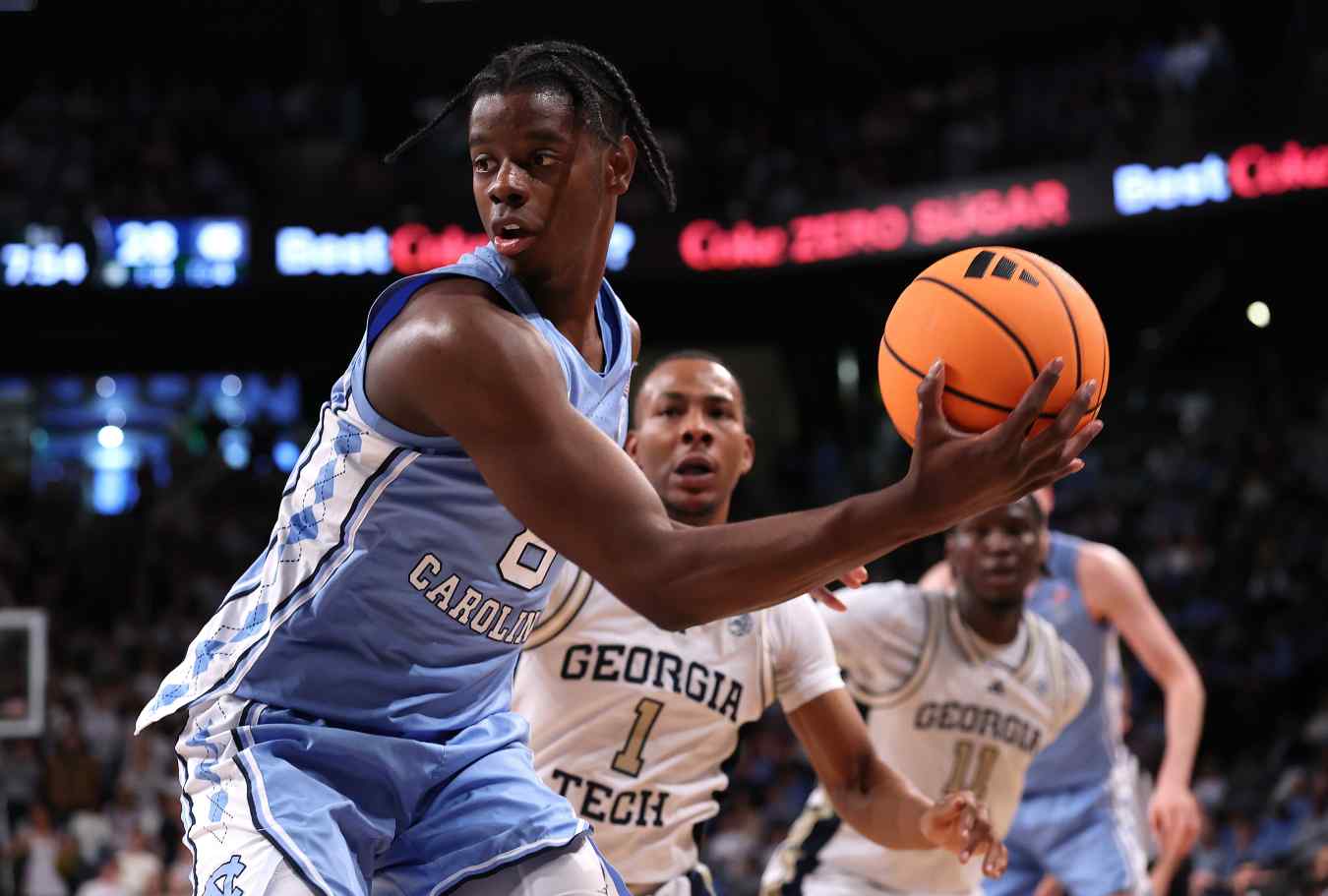North Carolina Coach Hubert Davis Gives Huge Caleb Wilson Injury Update ...