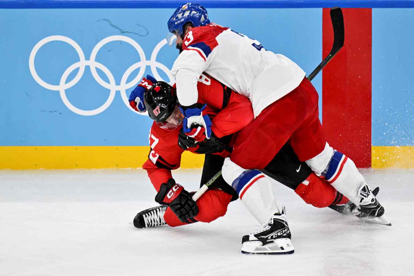 Crosby Injury: Penguins Star Could Be Done for Olympics, Opinion - HEAVY