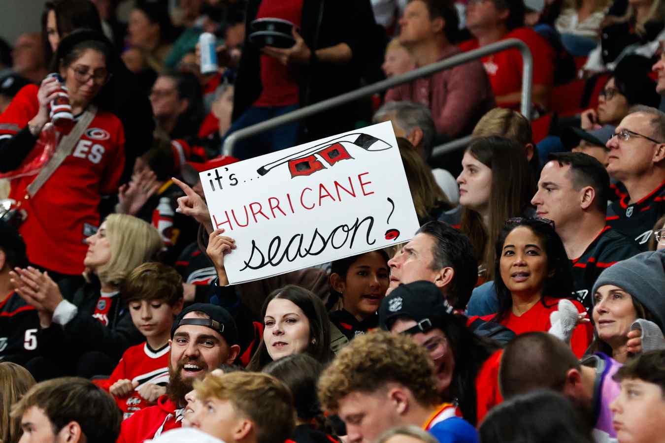 Hurricanes Have Unique Advantage at NHL Trade Deadline - HEAVY