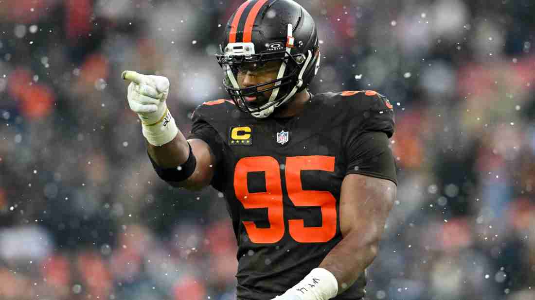 49ers Receive Strong Message After Rams Trade for Myles Garrett