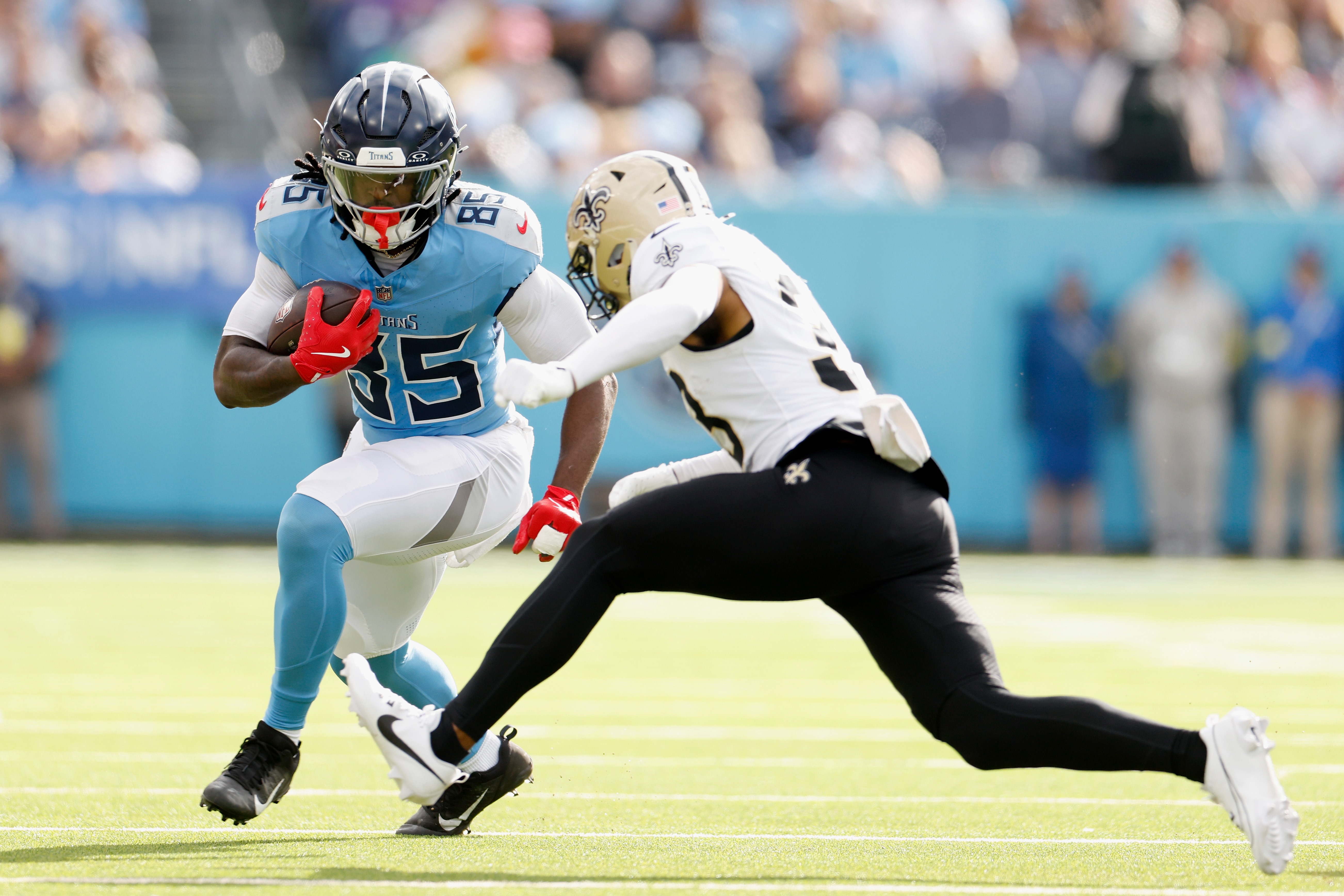 Commanders Mismatch: How Chig Okonkwo Changes the Scheme