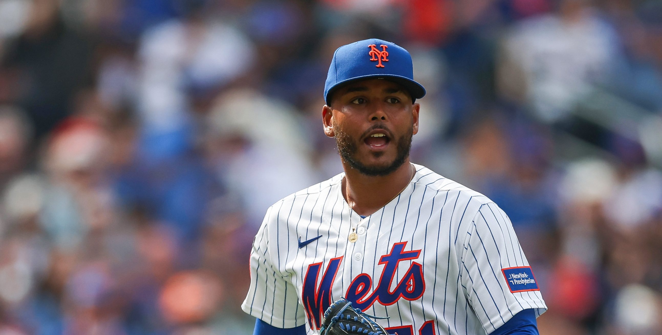 Mets Bats Conceal Early Pitching Struggles