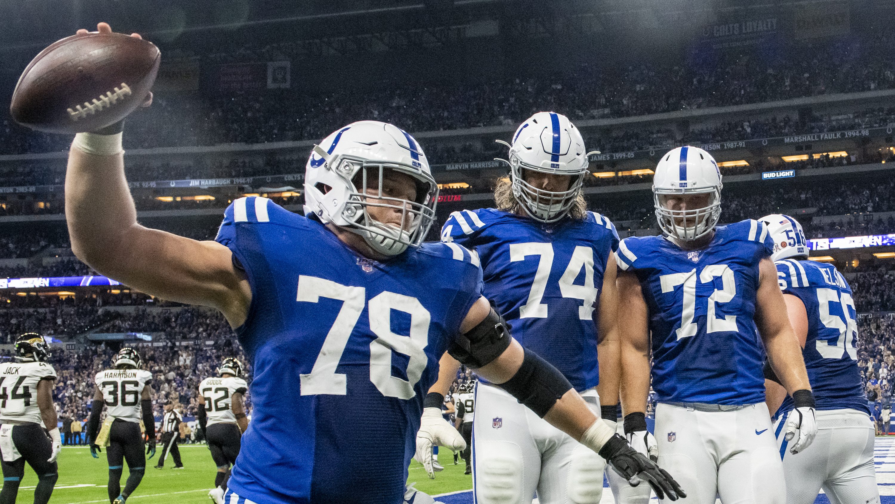 Former Colts Pro Bowl Center Retires, Receives Tribute