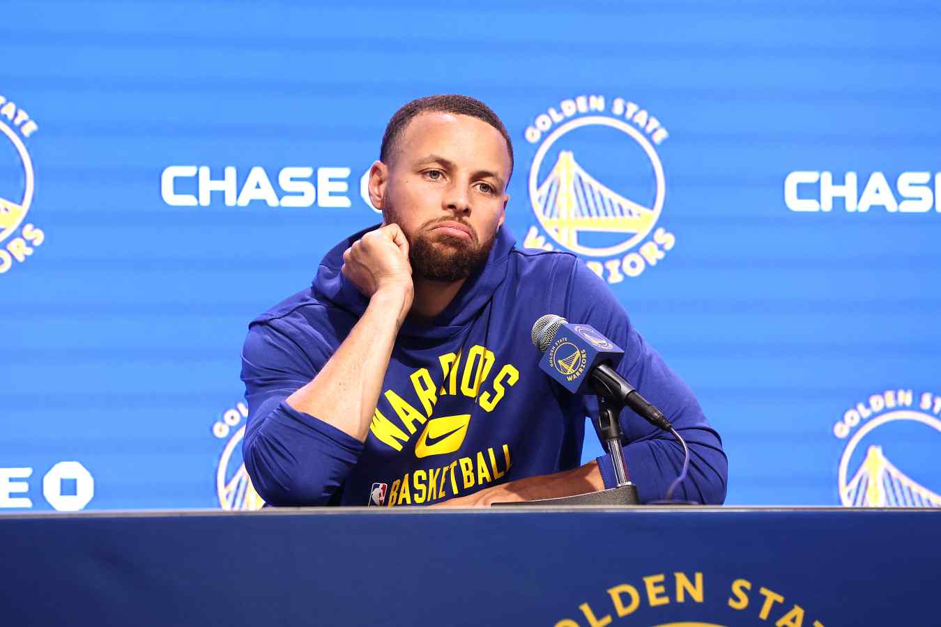 NBA World Reacts To Steph Curry News Before Lakers-Warriors