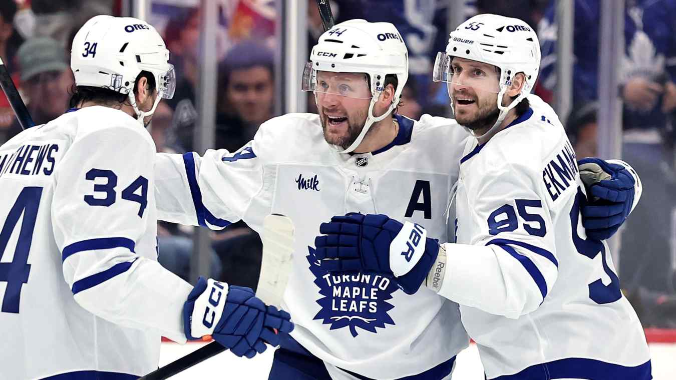 Maple Leafs Signal Imminent Trades With Three Healthy Scratches - HEAVY